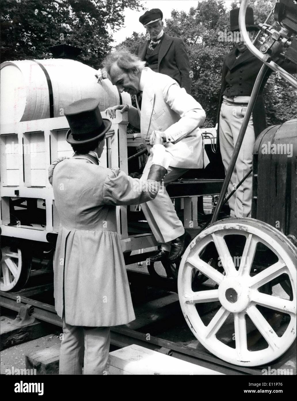 Minister for the arts hi-res stock photography and images - Alamy