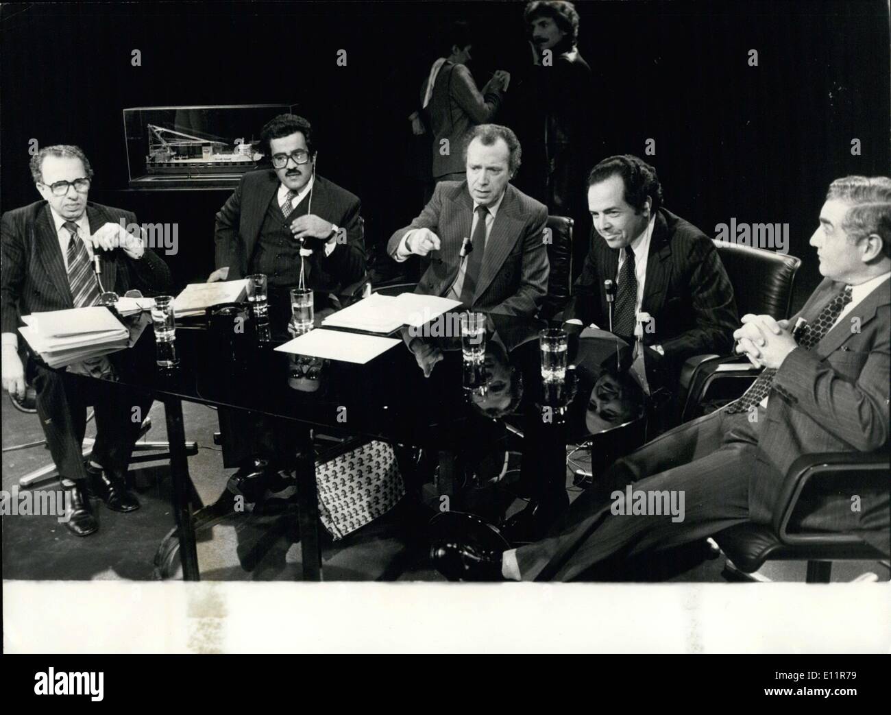 Mr ahmed ali hi-res stock photography and images - Alamy