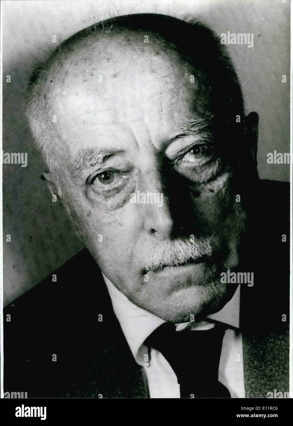 Oct 10 1979 100 birthday max von laue hi-res stock photography and ...