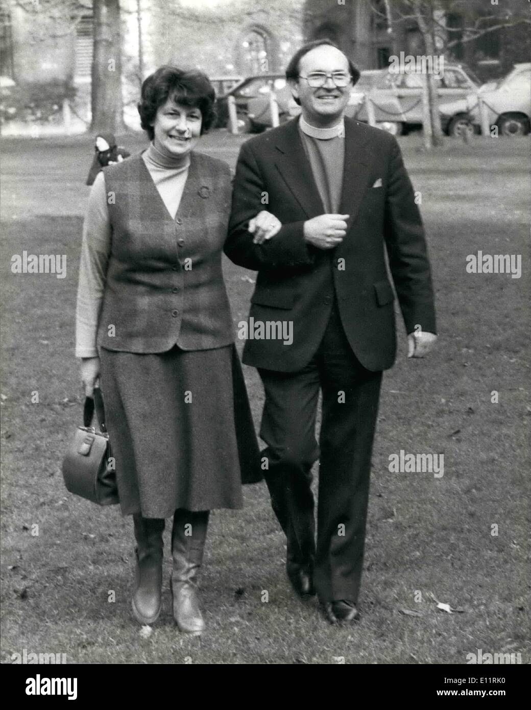 Bishop of st albans john taylor hi-res stock photography and images - Alamy