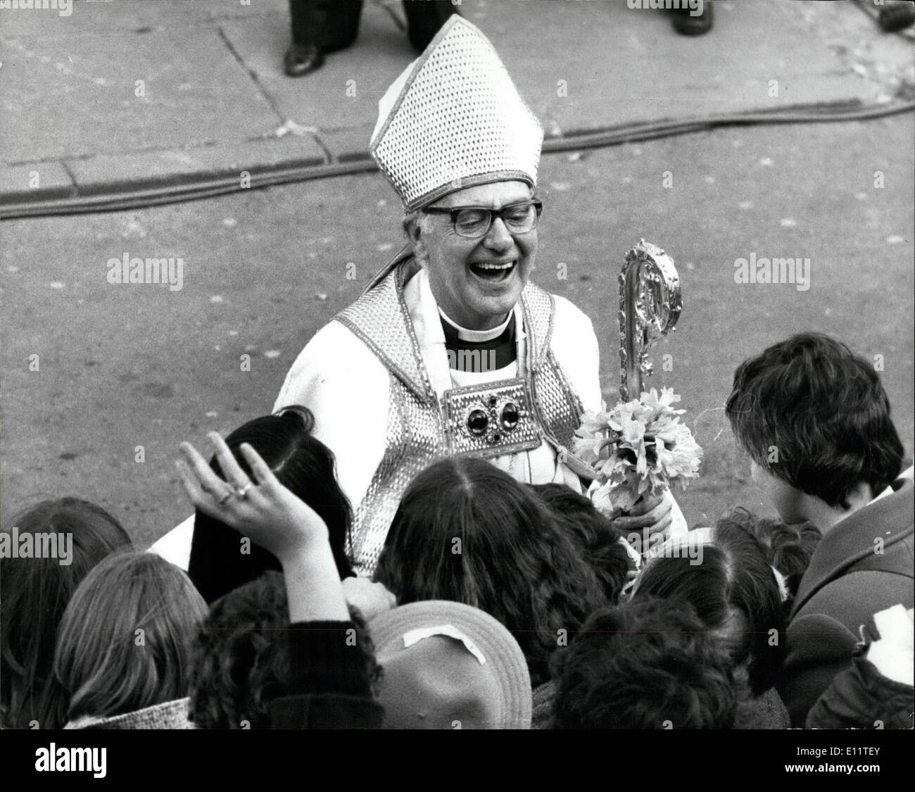 102nd archbishop hi-res stock photography and images - Alamy