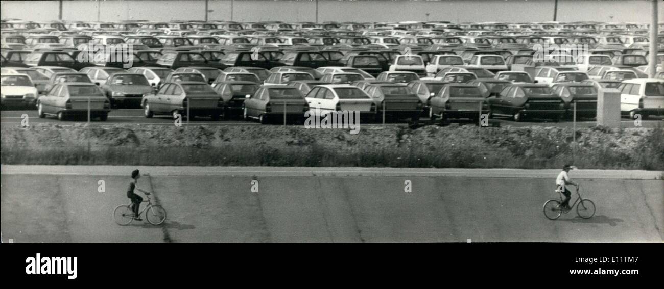 1980 due hi-res stock photography and images - Alamy