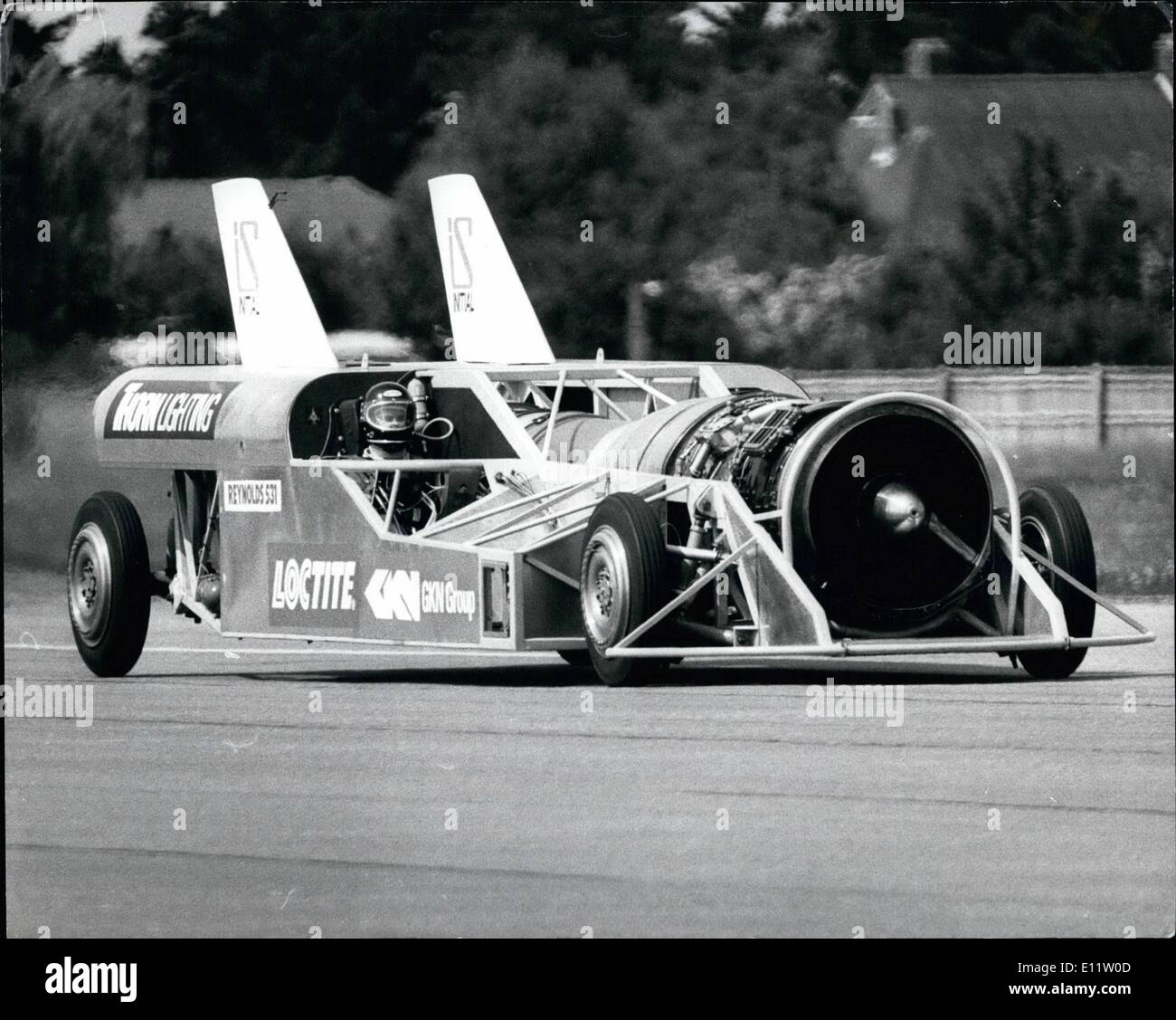 622 mph hi-res stock photography and images - Alamy