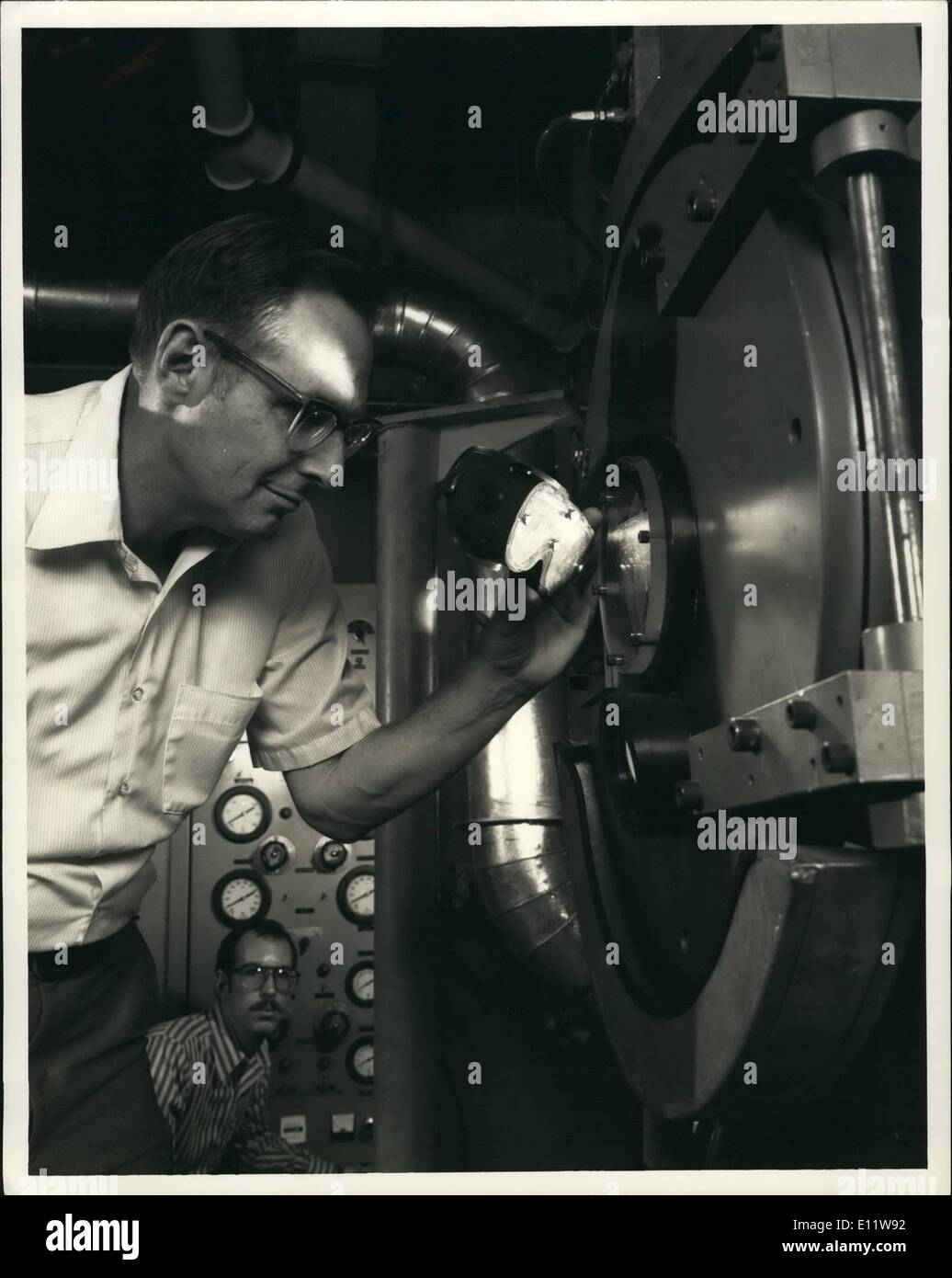 General electric gas turbine hi-res stock photography and images - Alamy