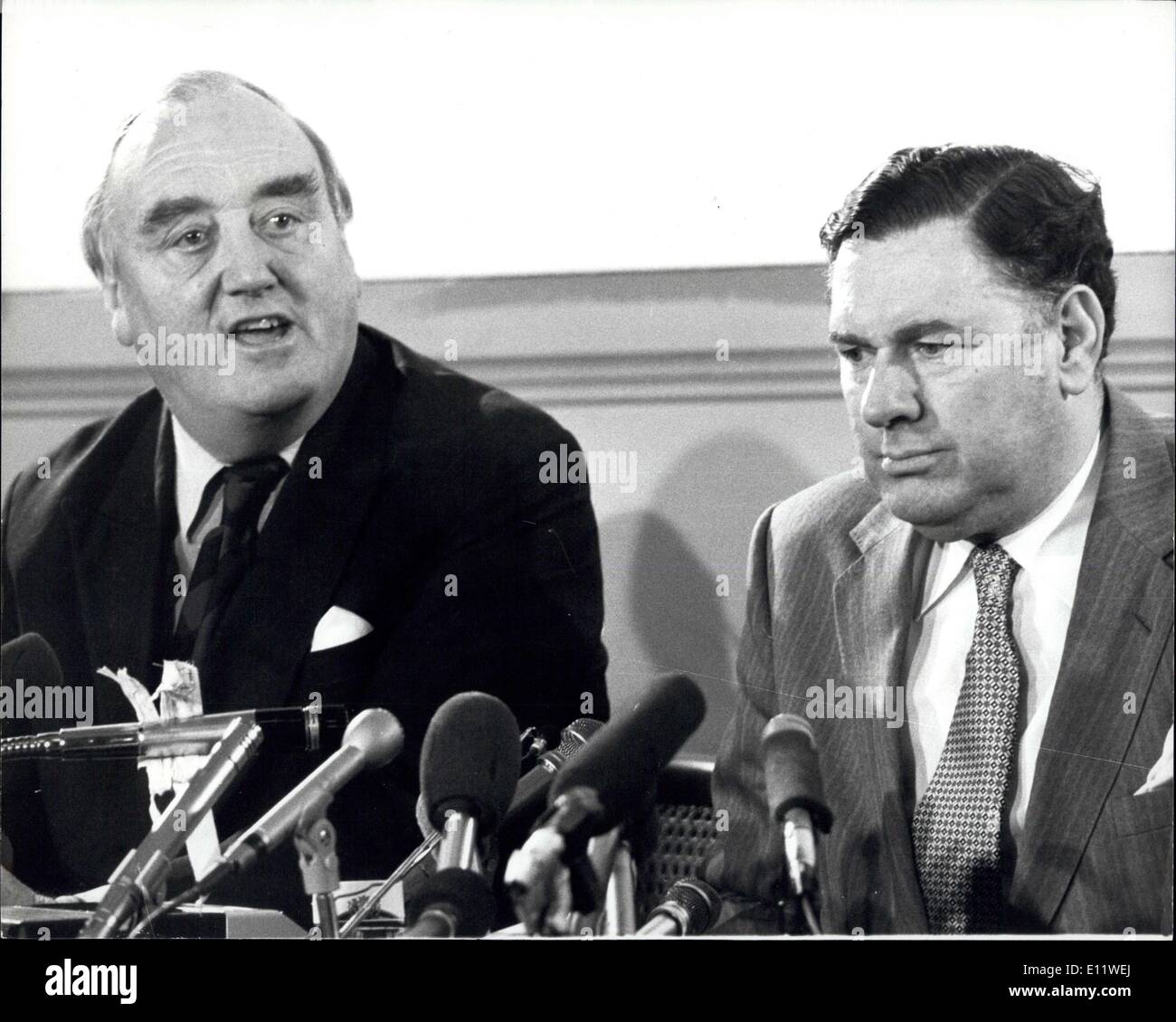 Sas Iranian Embassy Siege Stock Photos & Sas Iranian Embassy Siege ...