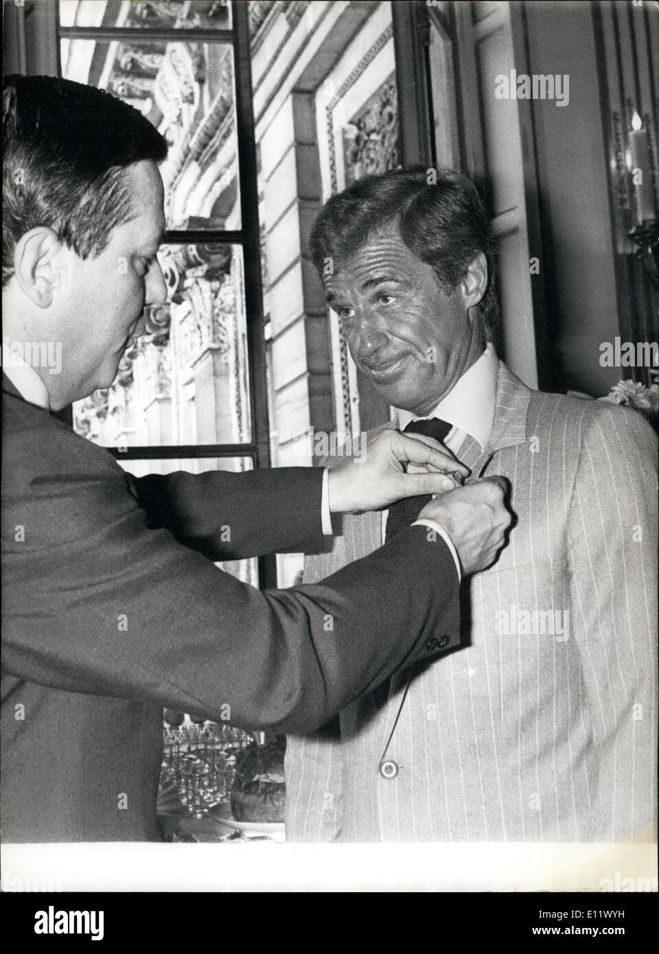 Sep. 24, 1980 - Jean-Paul Belmondo just received The Cross of the ...