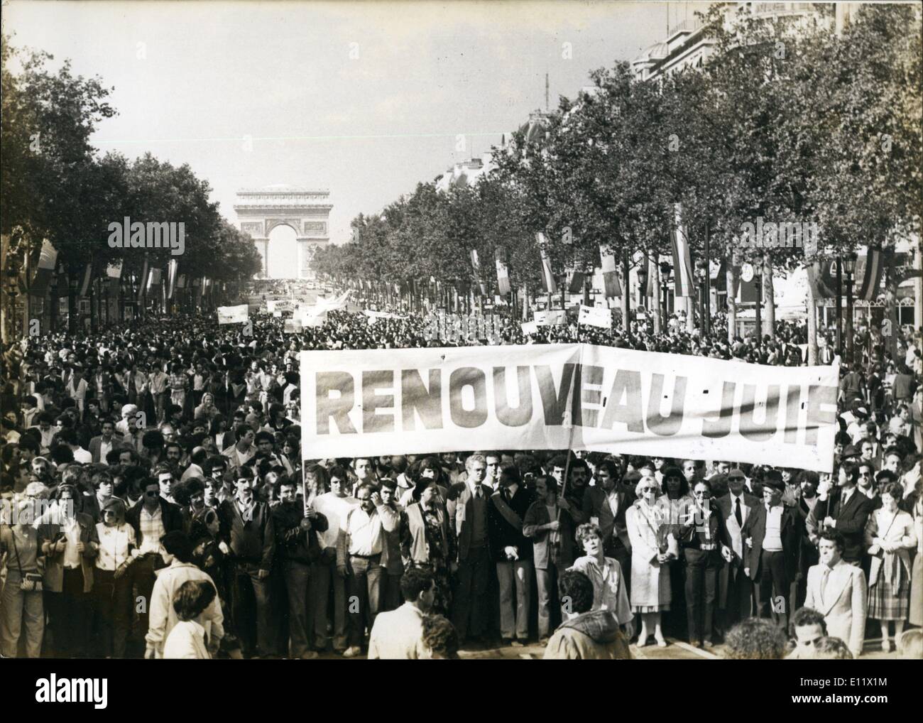 Oct. 10, 1980 - The terrible Neo-Nazi bombing of the synagogue on Rue ...