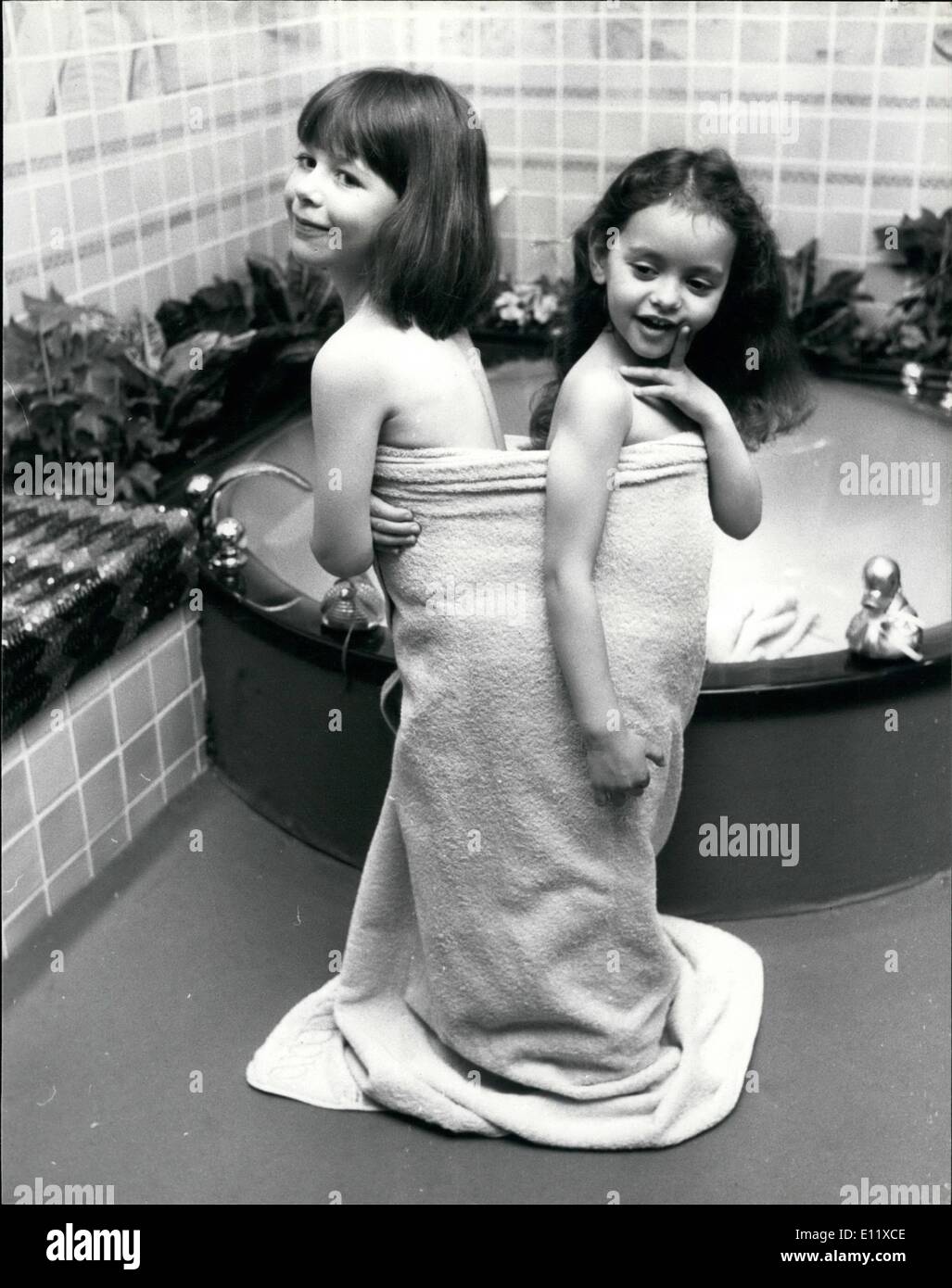 Feb. 02, 1981 - Two Young ''Miss Pears'' Open New Bonsack Shop At ...
