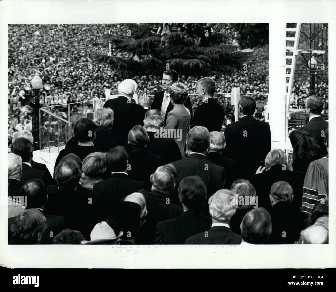 Regan sworn in washington hi-res stock photography and images - Alamy