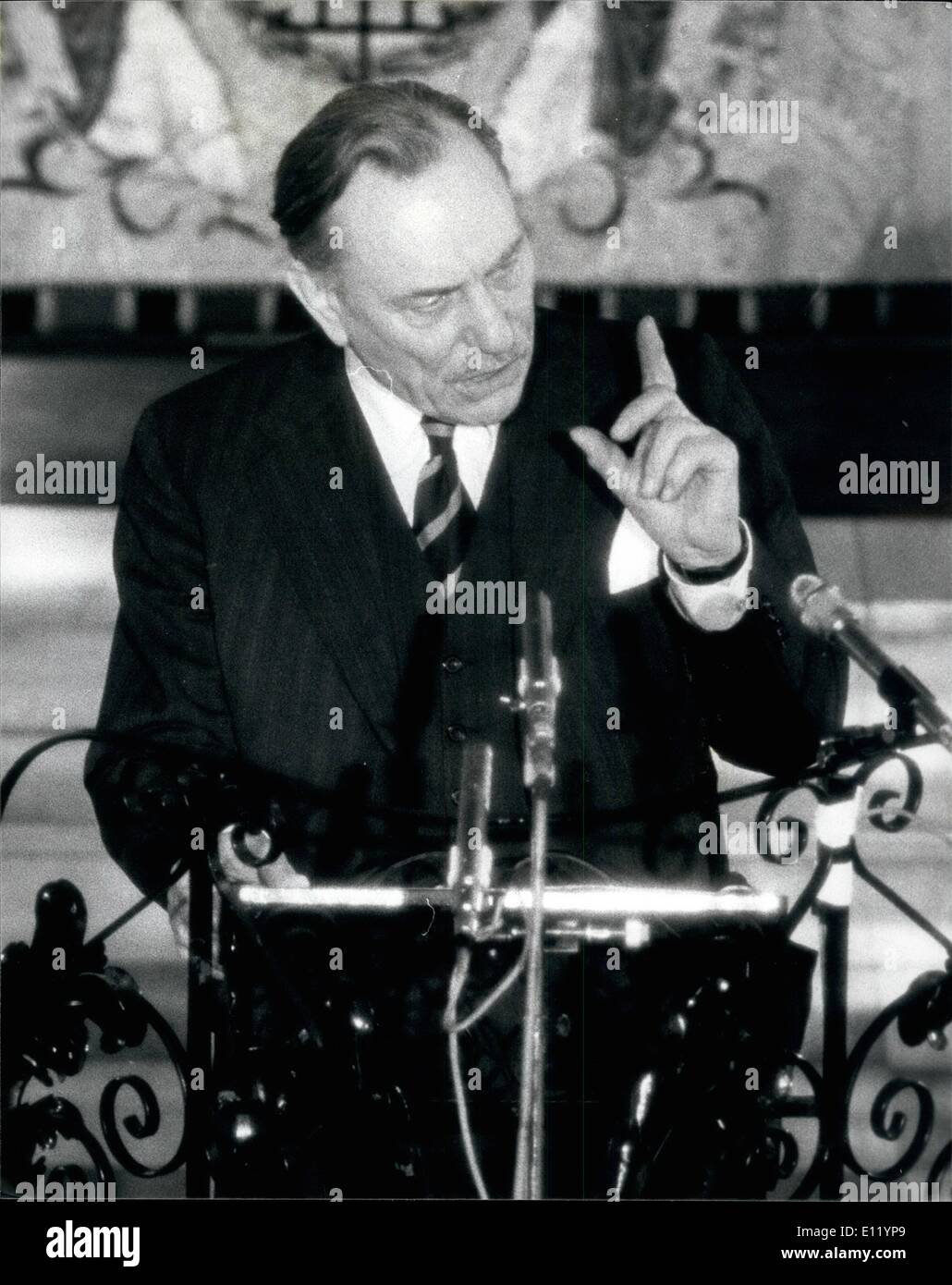 Mr enoch powell hi-res stock photography and images - Alamy