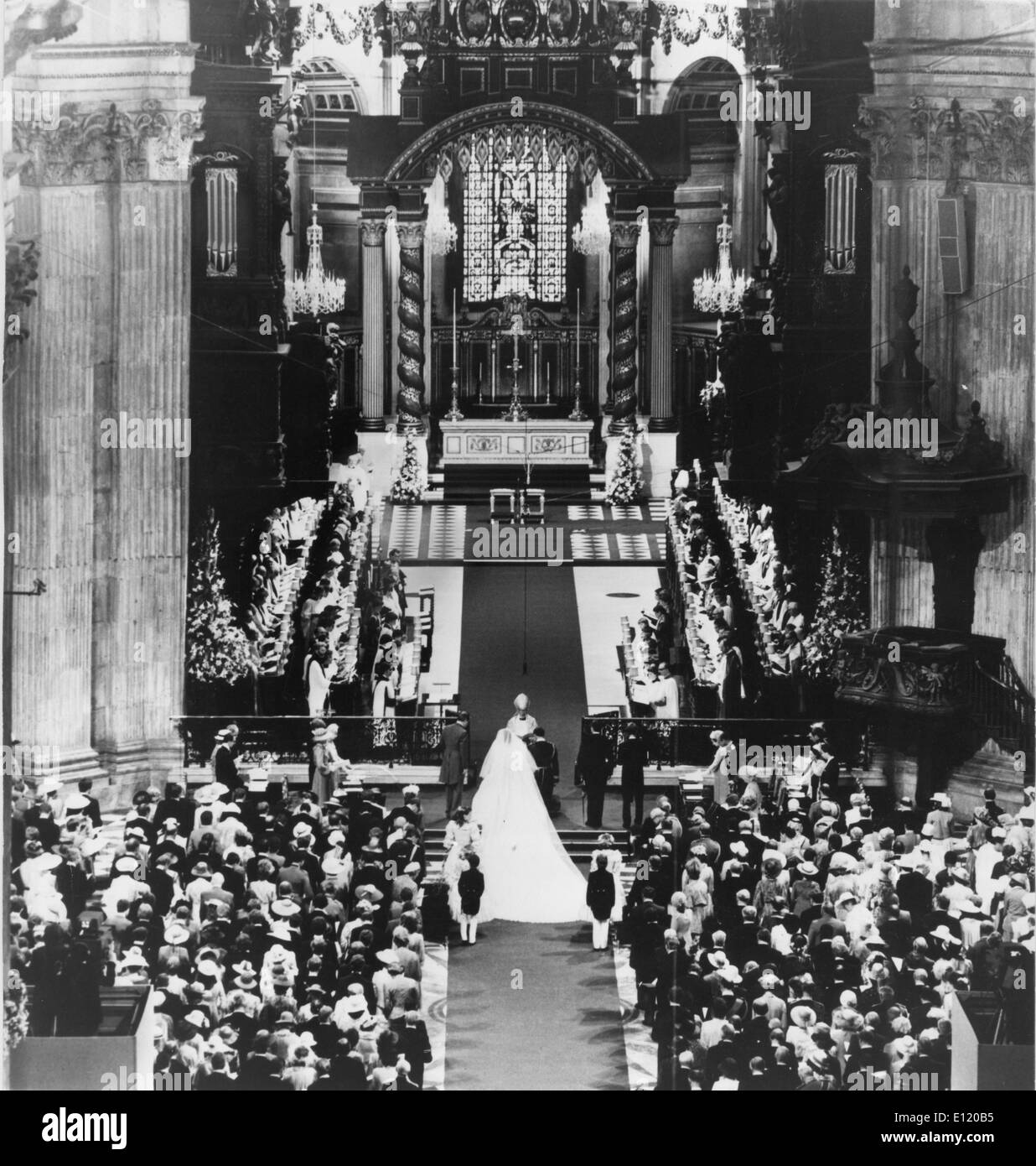 Wedding of prince charles and lady diana spencer Black and White Stock ...