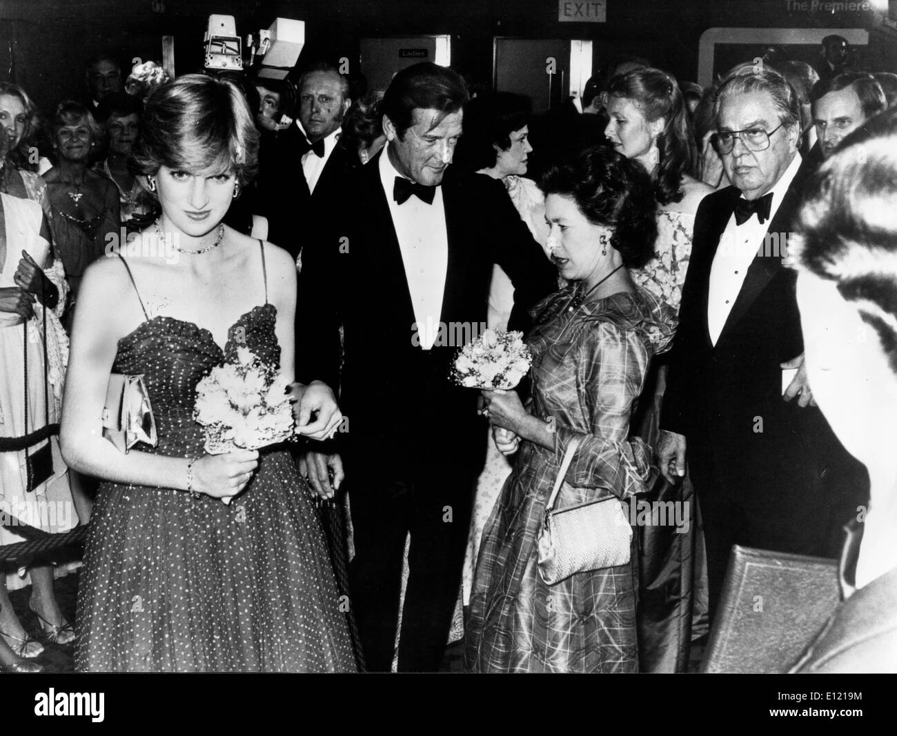 Princess diana white dress hi-res stock photography and images - Alamy