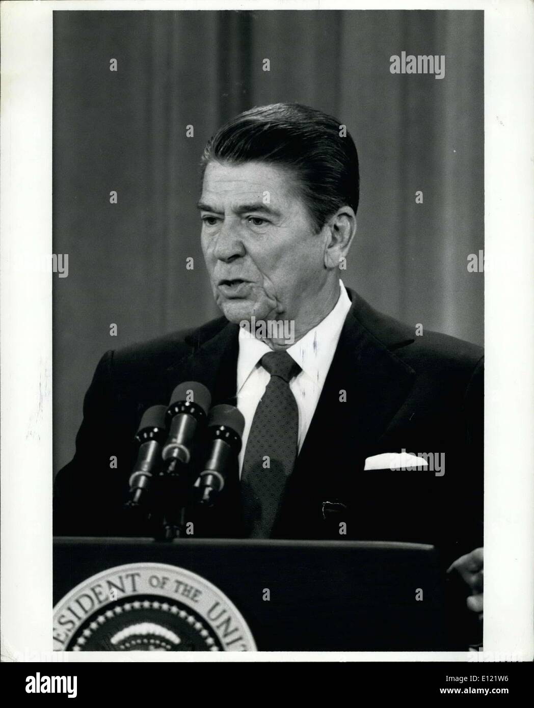 Archival east room white house hi-res stock photography and images - Alamy