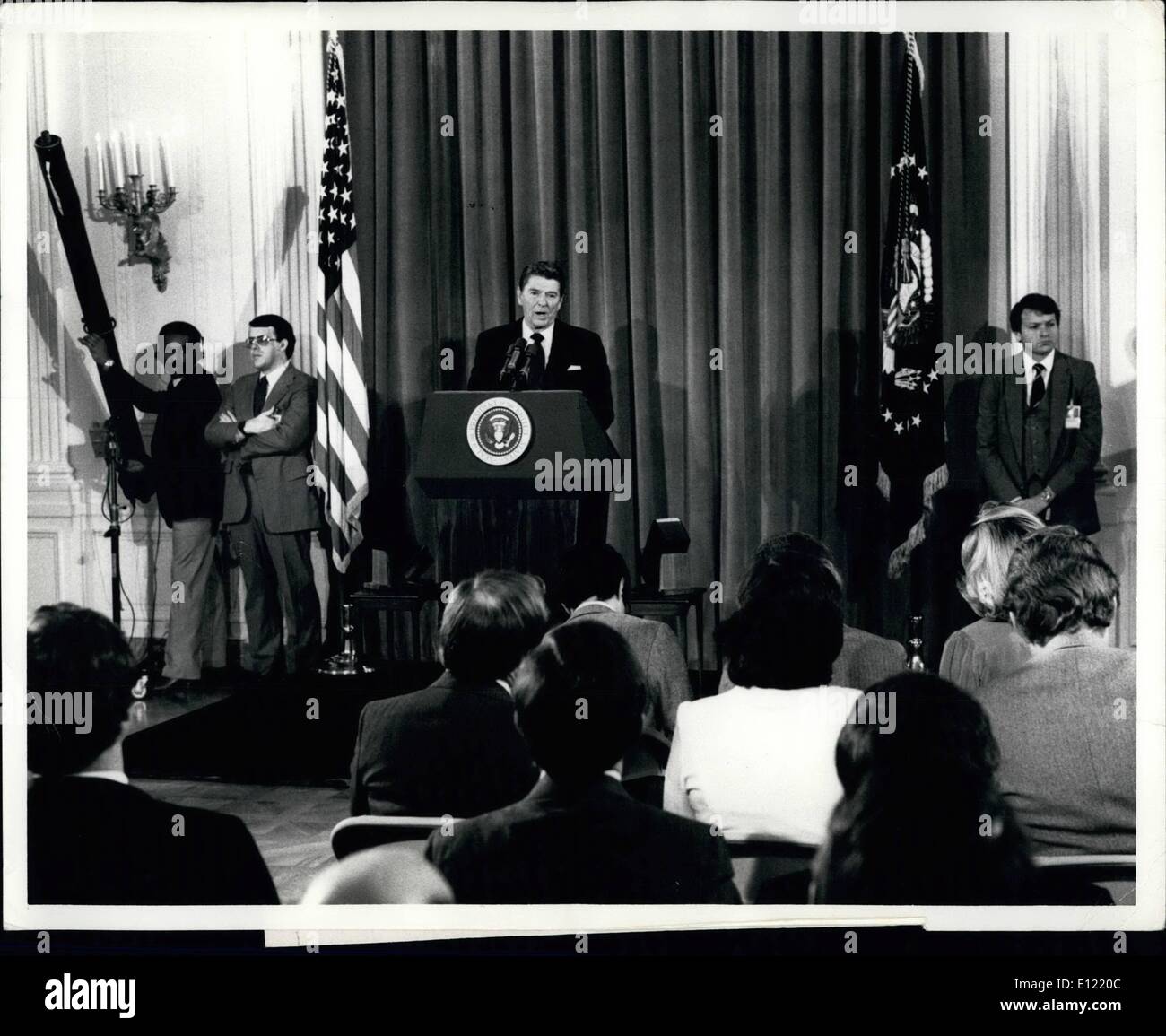 1982 ronald reagan hi-res stock photography and images - Alamy