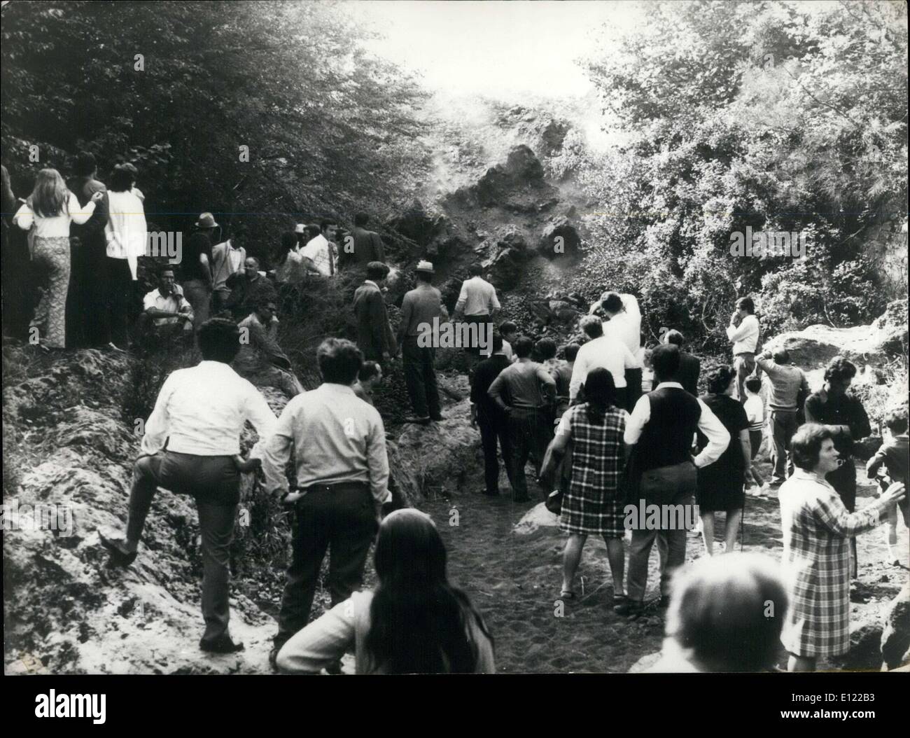 May 05, 1983 - Residents Near Mount Etna Fear Volcanic Eruption Lava ...
