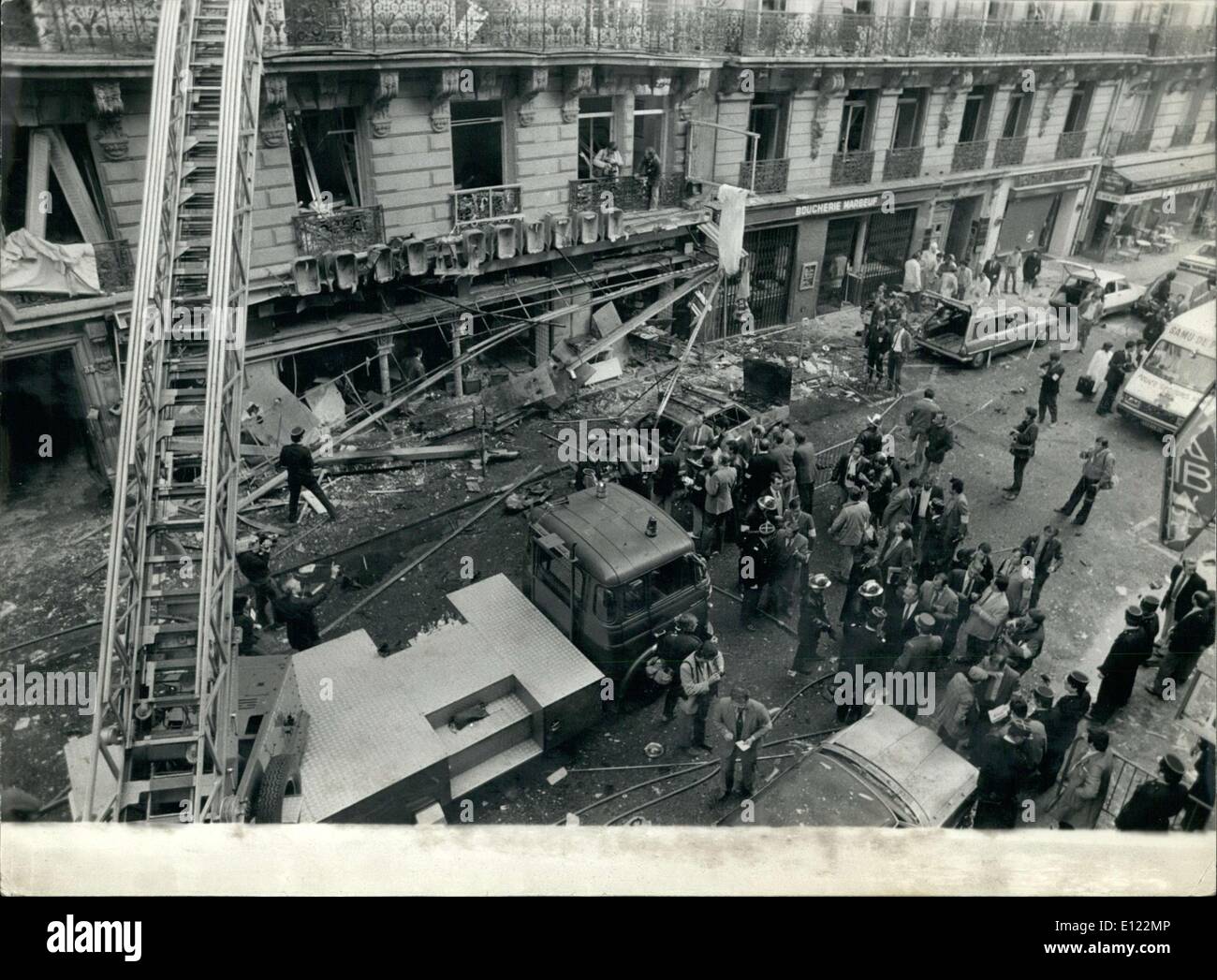 Apr 1982 hi-res stock photography and images - Alamy