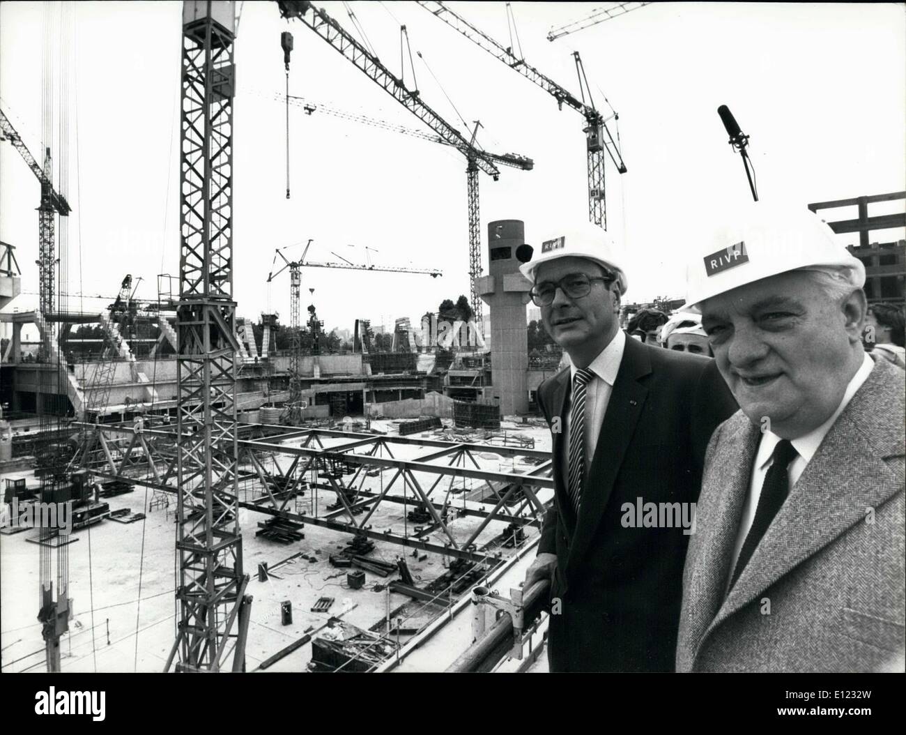 1982 1983 hi-res stock photography and images - Alamy