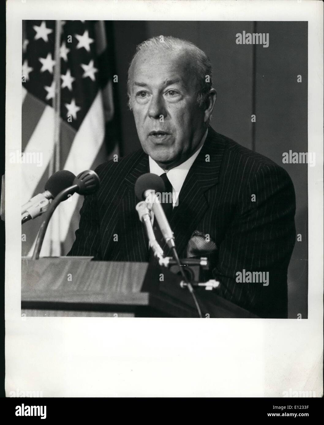 Schultz george hi-res stock photography and images - Alamy