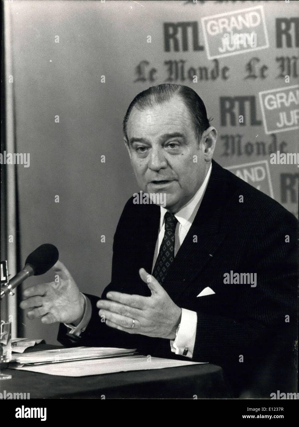 Raymond barre hi-res stock photography and images - Alamy