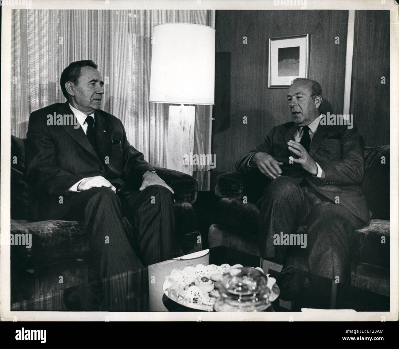 George schultz hi-res stock photography and images - Alamy