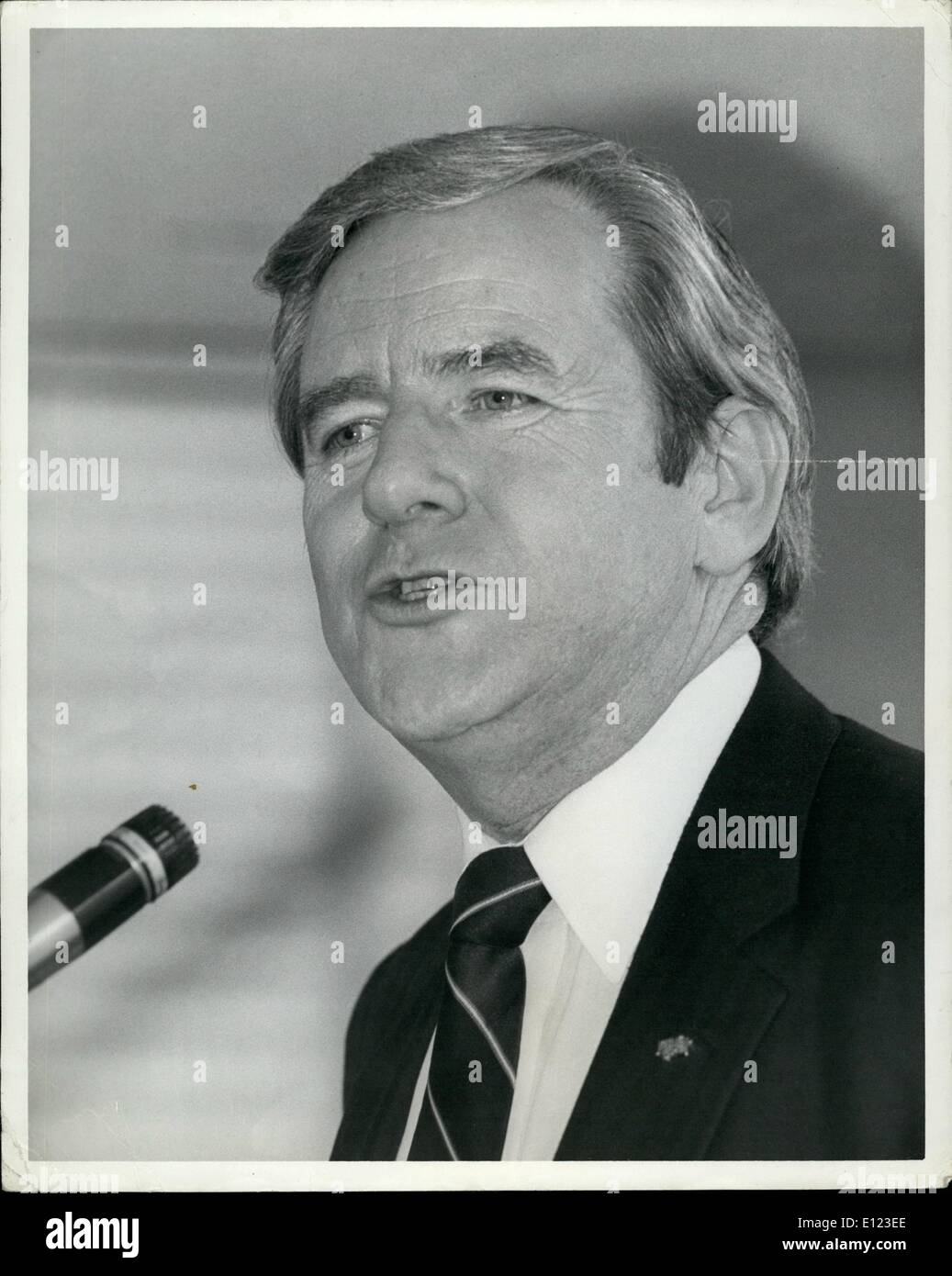 Dr jerry falwell hi-res stock photography and images - Alamy