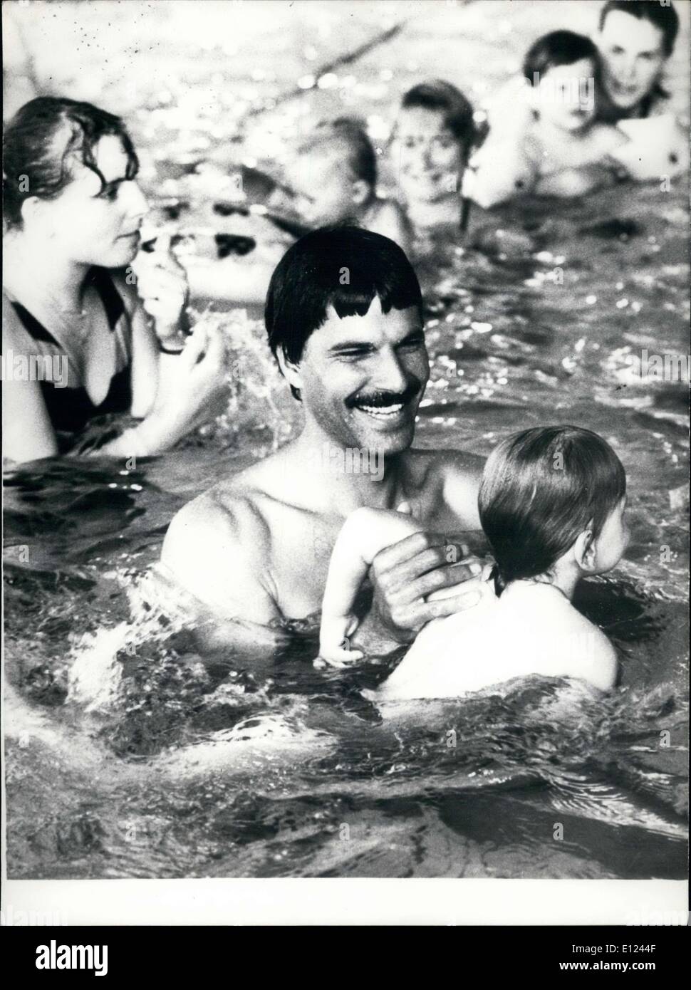 Mark spitz hi-res stock photography and images - Alamy