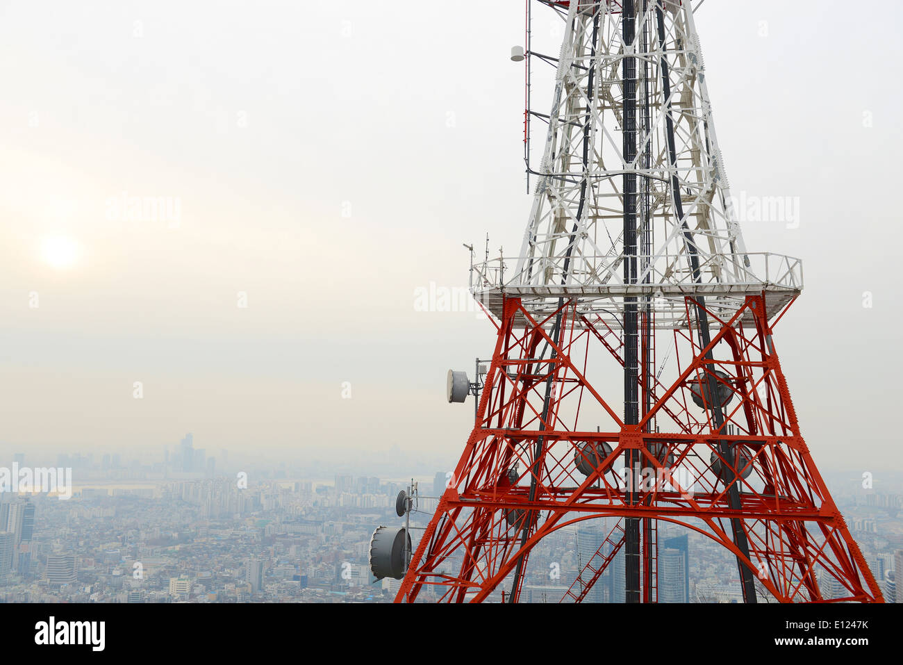 satellite dish tower Stock Photo - Alamy