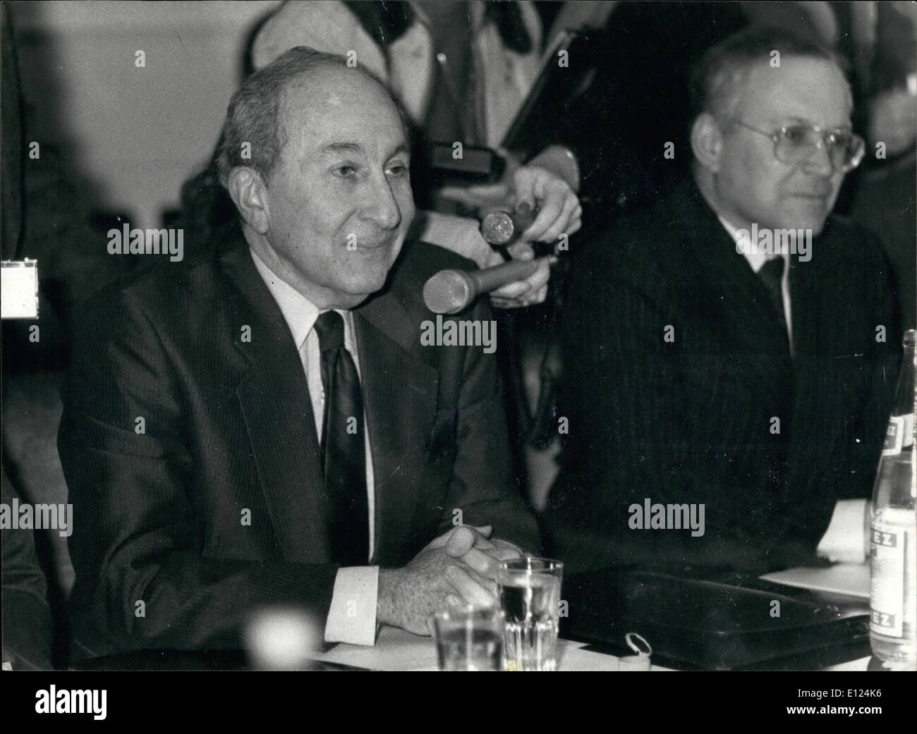 Max kampelman in geneva hi-res stock photography and images - Alamy