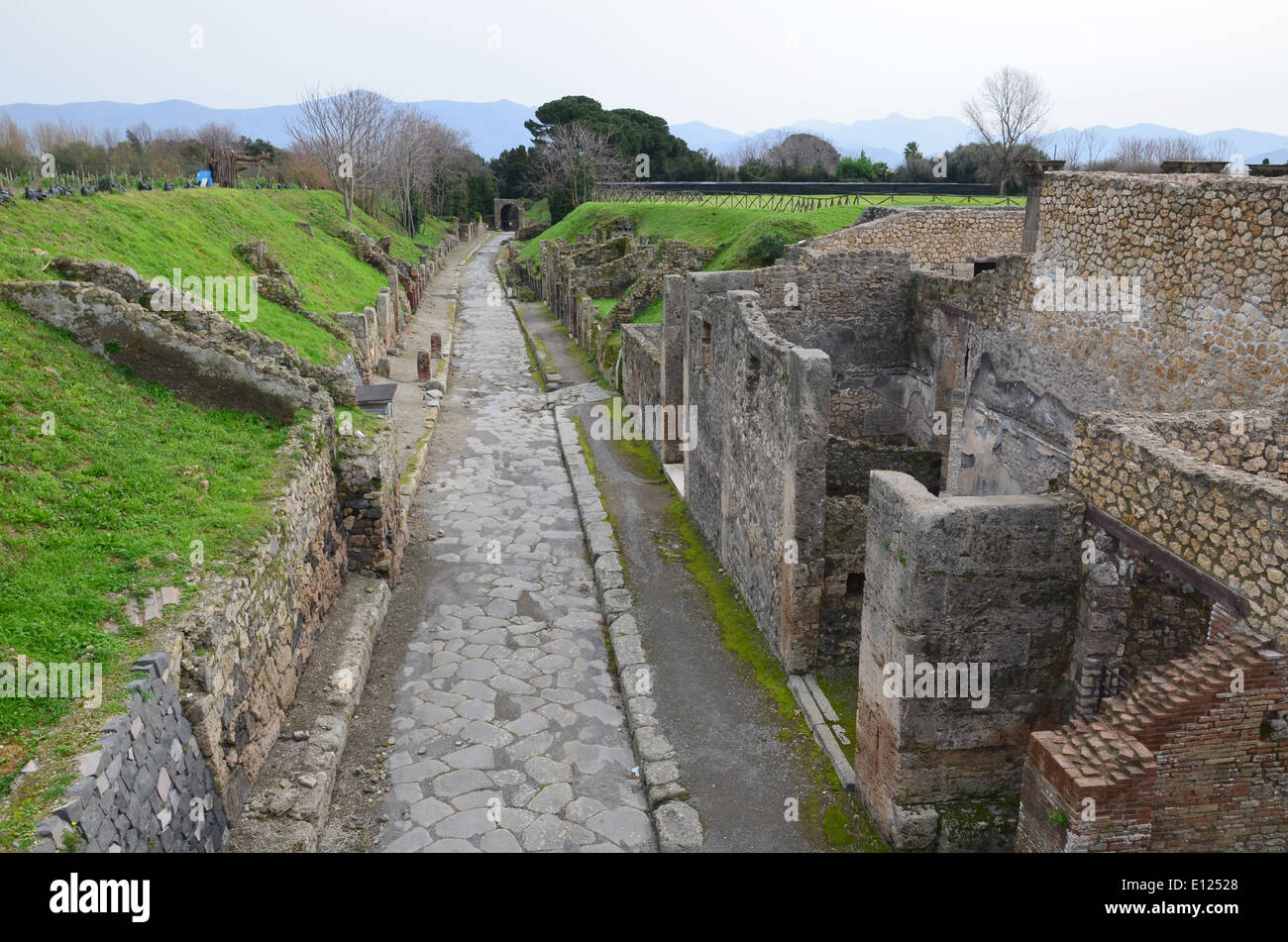 Restored ruins of the ancient city Pompeii Stock Photo - Alamy