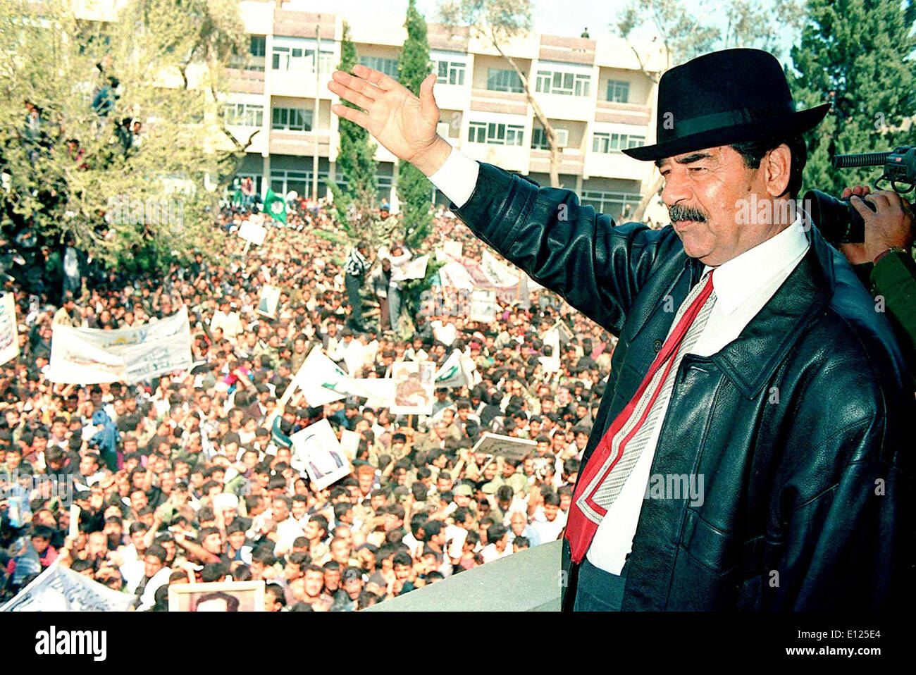 Death to dictators hi-res stock photography and images - Alamy