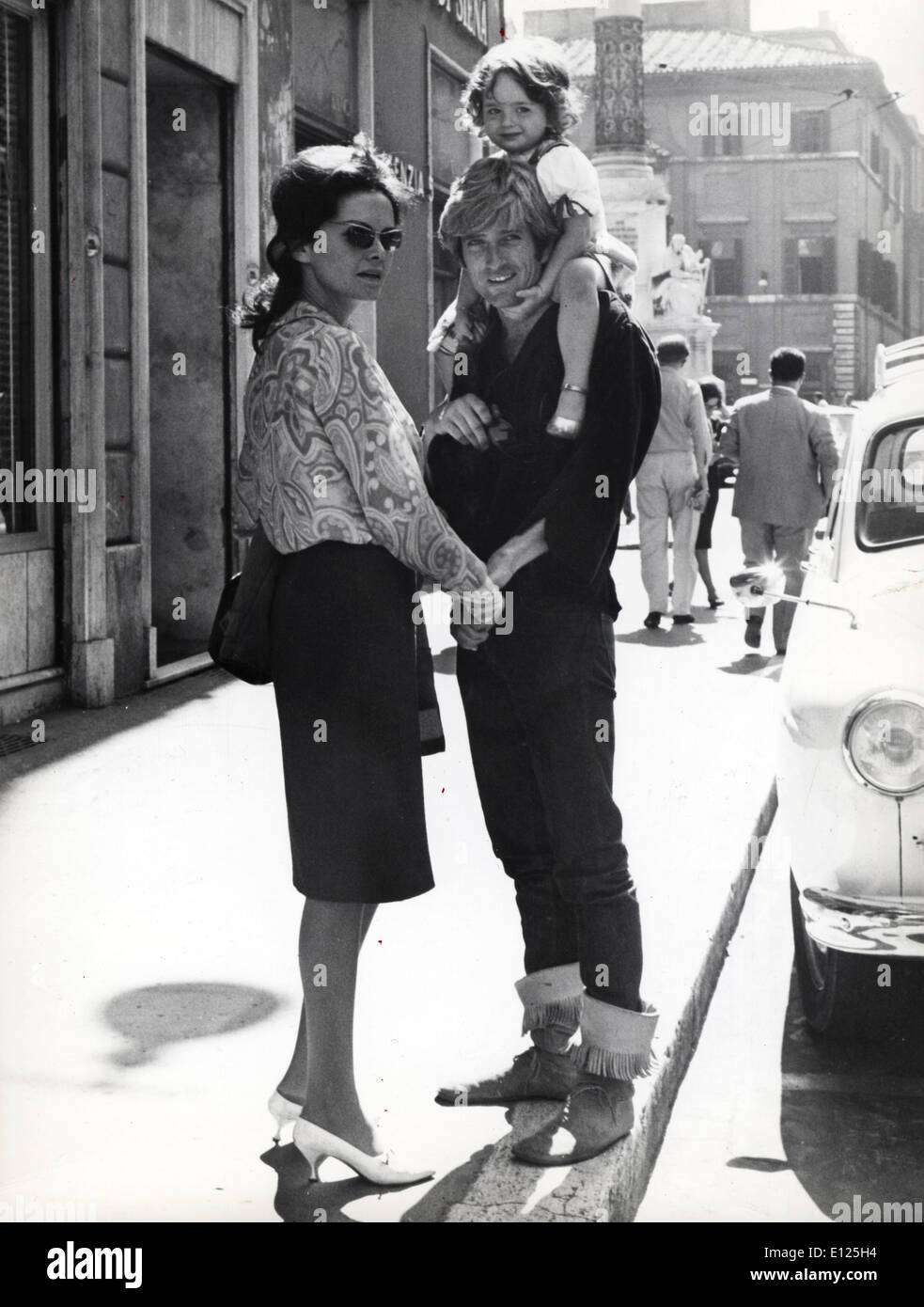 Nov 29, 2004; Los Angeles, CA, USA; File Photo: 1965 with wife GABY ...
