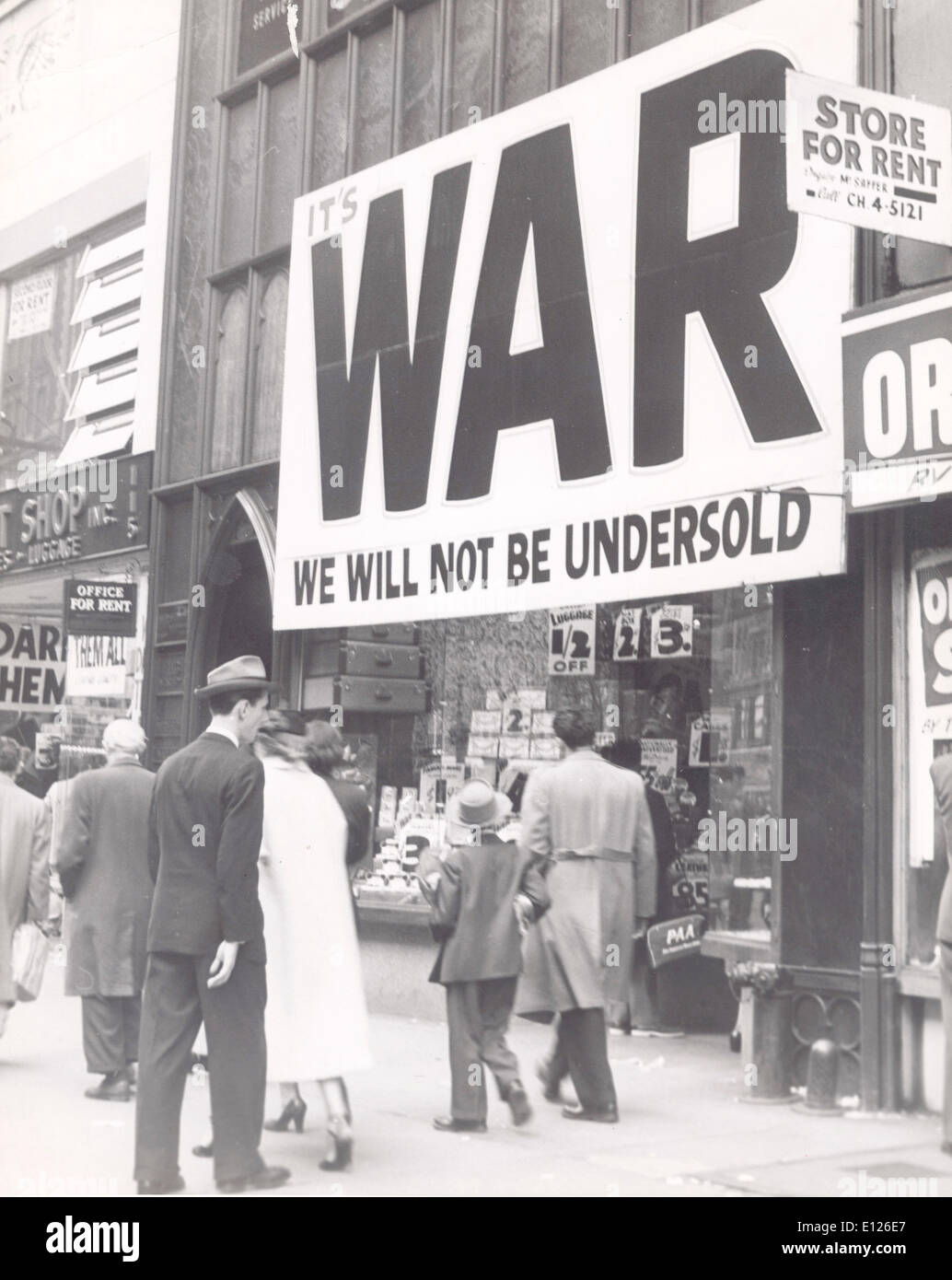 American war planes hi-res stock photography and images - Alamy