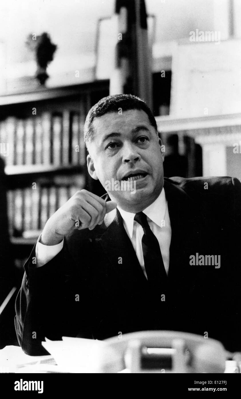 Edward brooke hi-res stock photography and images - Alamy