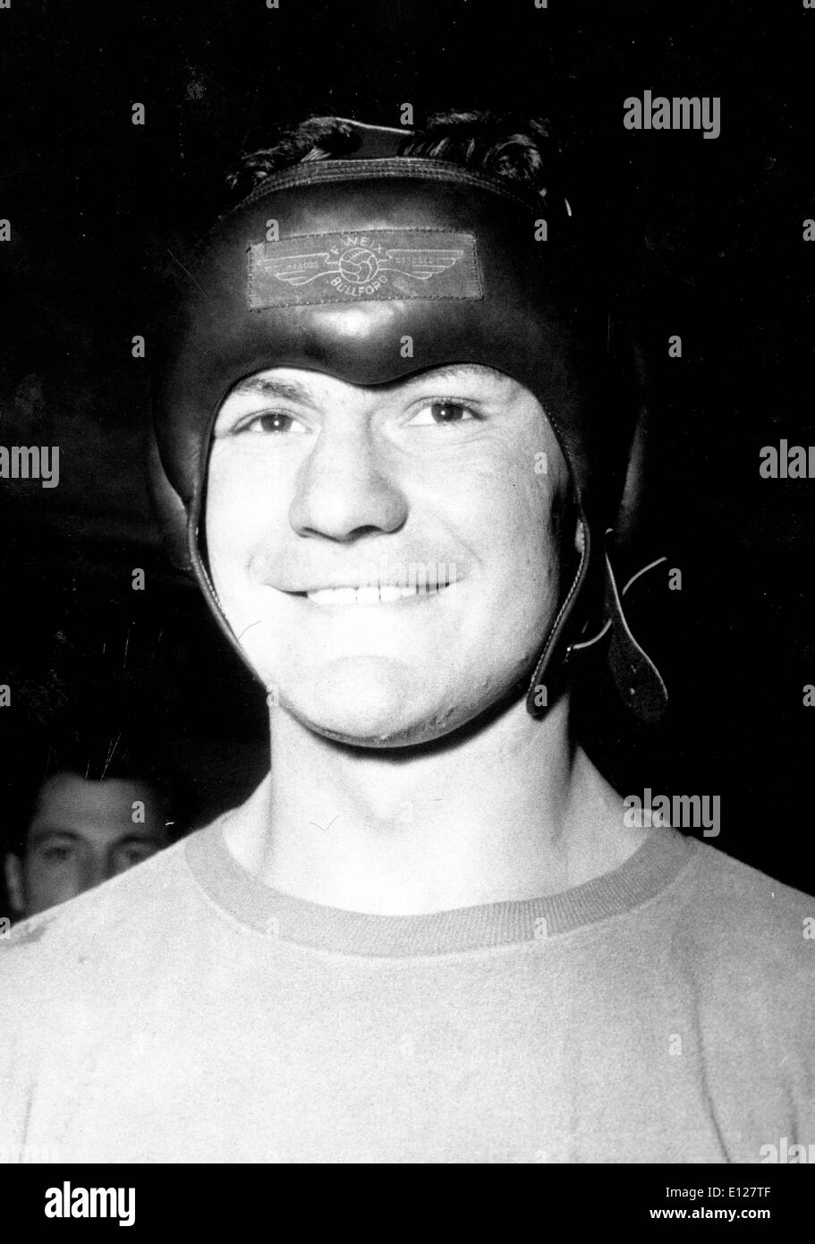 Apr 01, 2009 - London, England, United Kingdom - Boxer CLIFF CURVIS ...