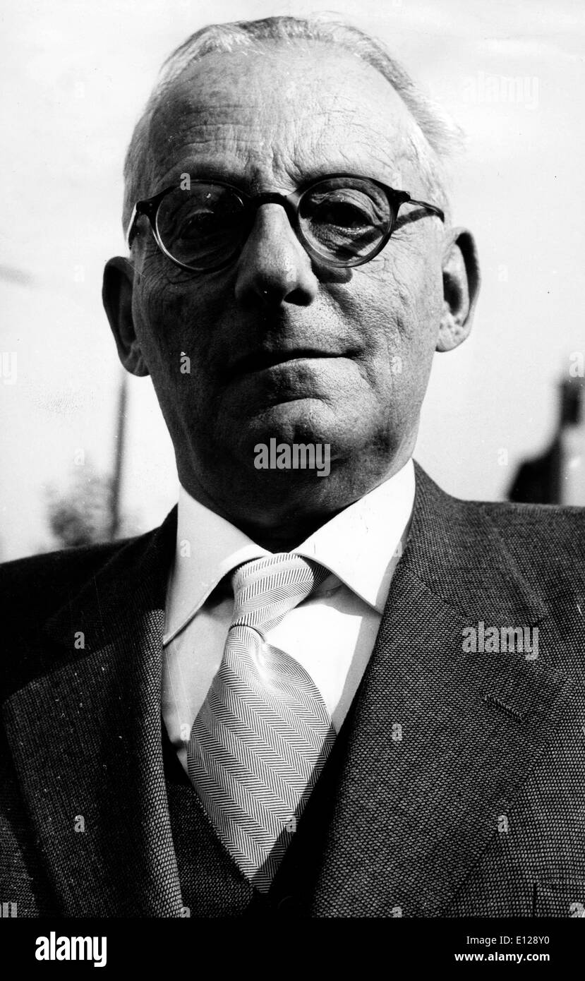 Apr 01, 2009 - London, England, United Kingdom - MAX BROD (May 27, 1884 ...