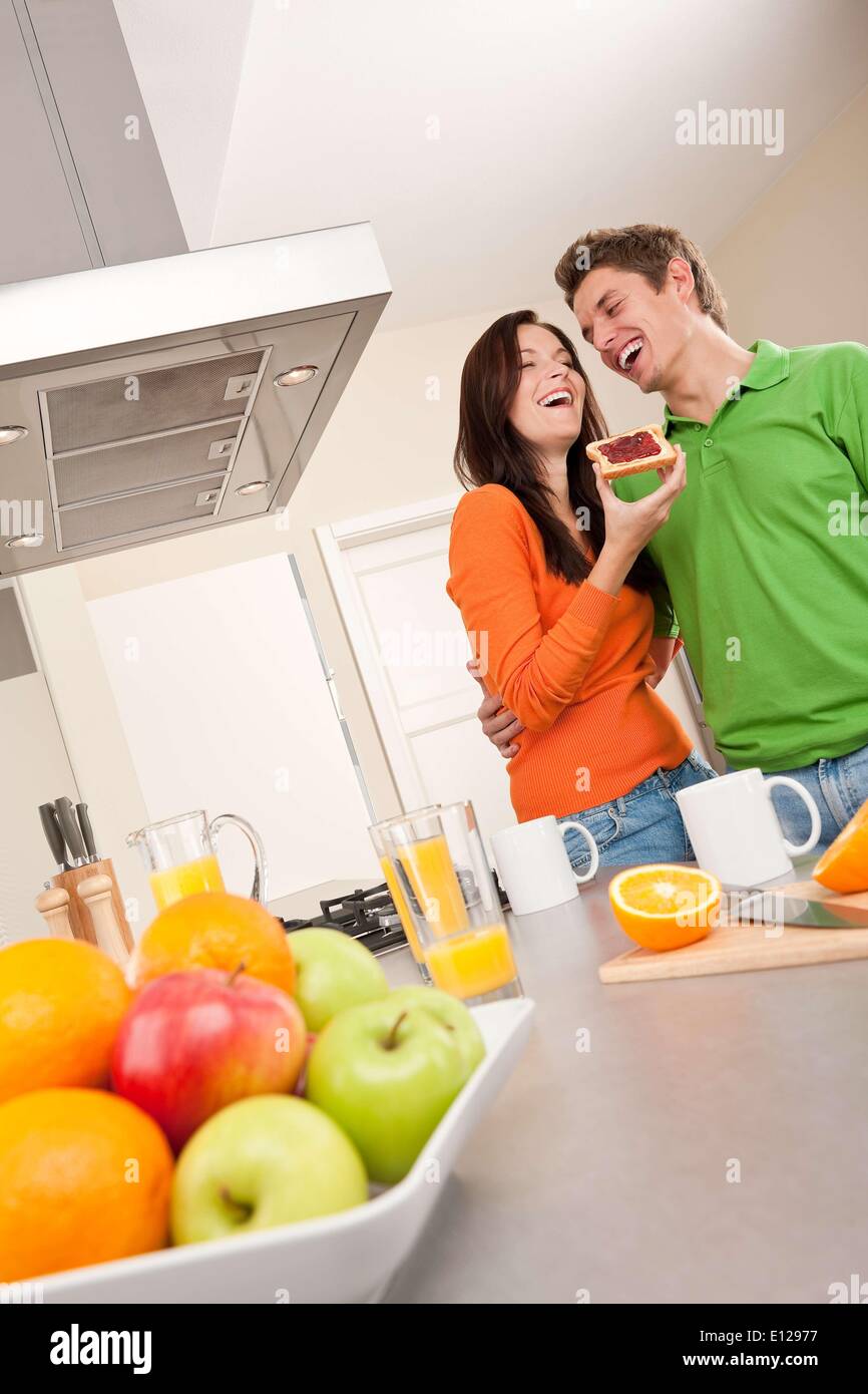 Black man white woman eating hi-res stock photography and images - Alamy