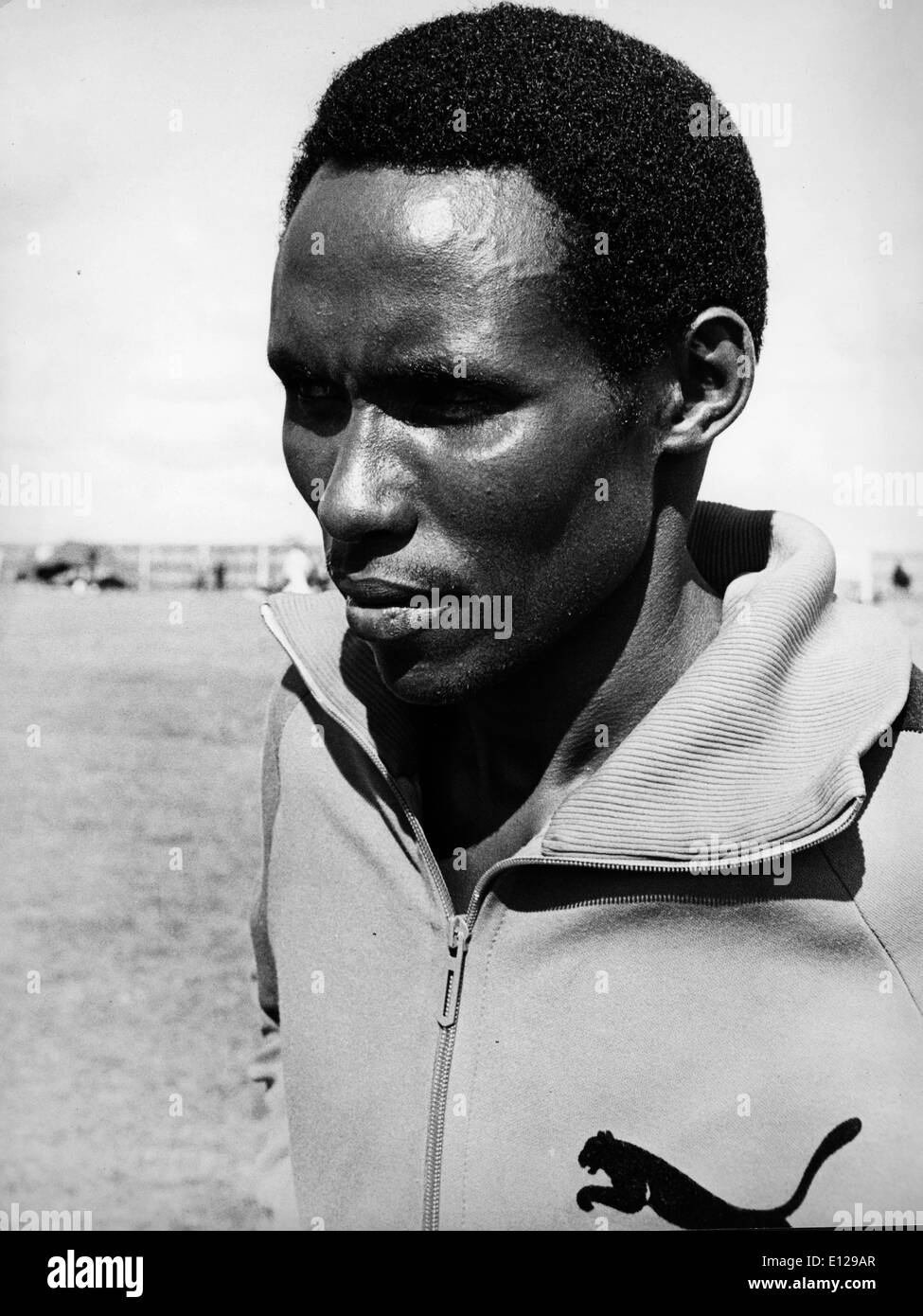 1974 1975 Black and White Stock Photos & Images - Alamy