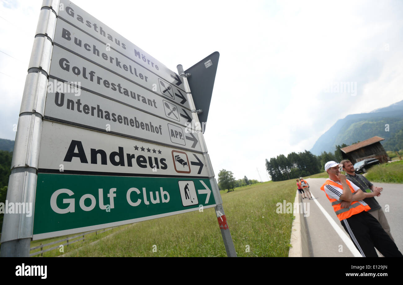Hotel tyrol stands near road hi-res stock photography and images - Alamy