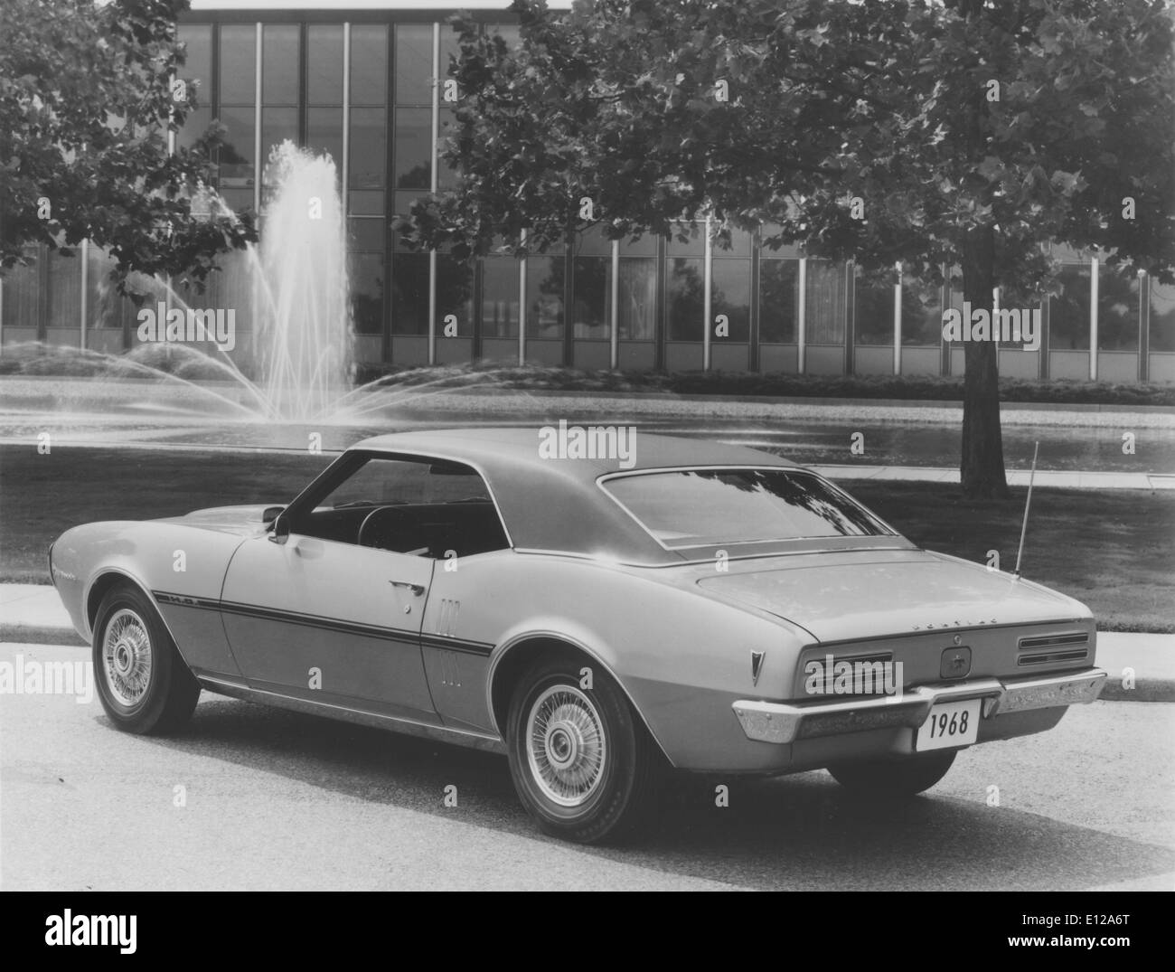 1968 pontiac firebird hi-res stock photography and images - Alamy