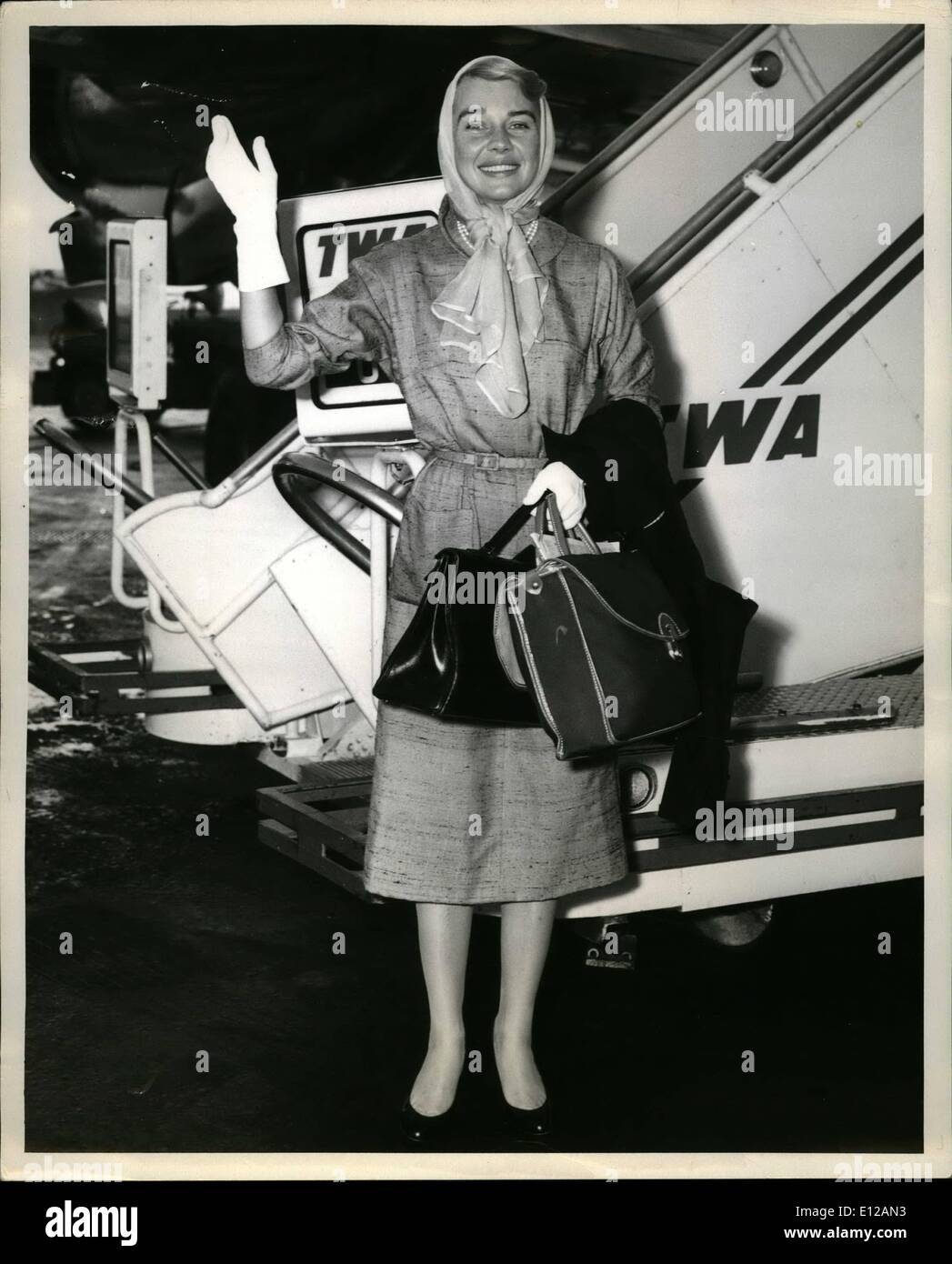 Dec. 09, 2011 - Idlewild Airport, New York, Aug 18 -- Actress Betsy ...