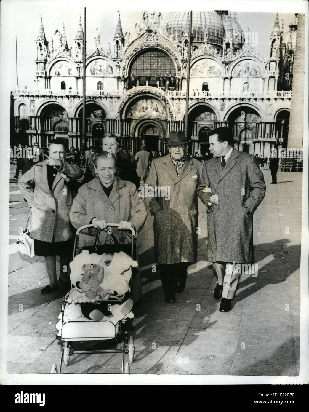 Somerset maugham hi-res stock photography and images - Alamy