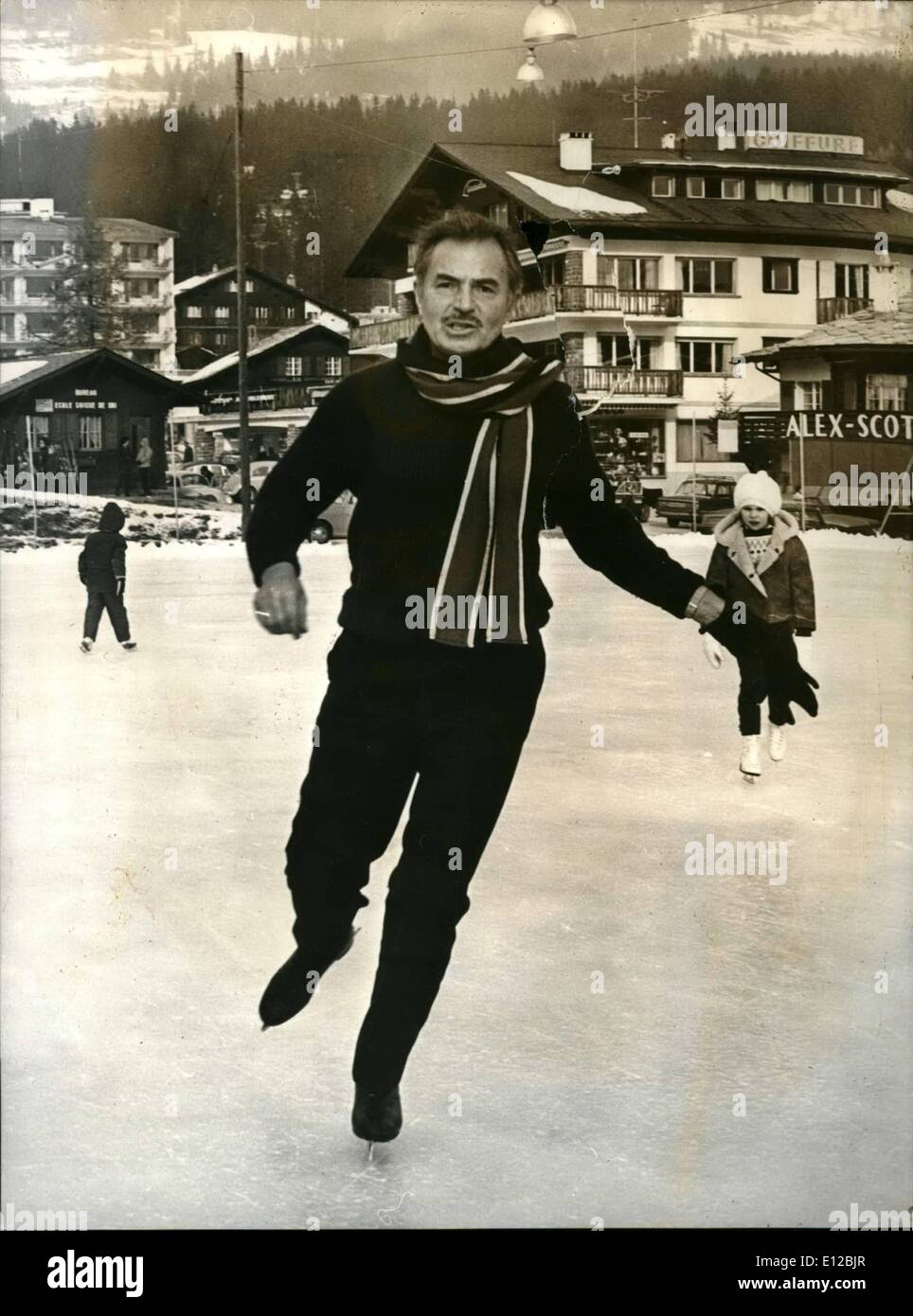 Actor james mason hi-res stock photography and images - Alamy