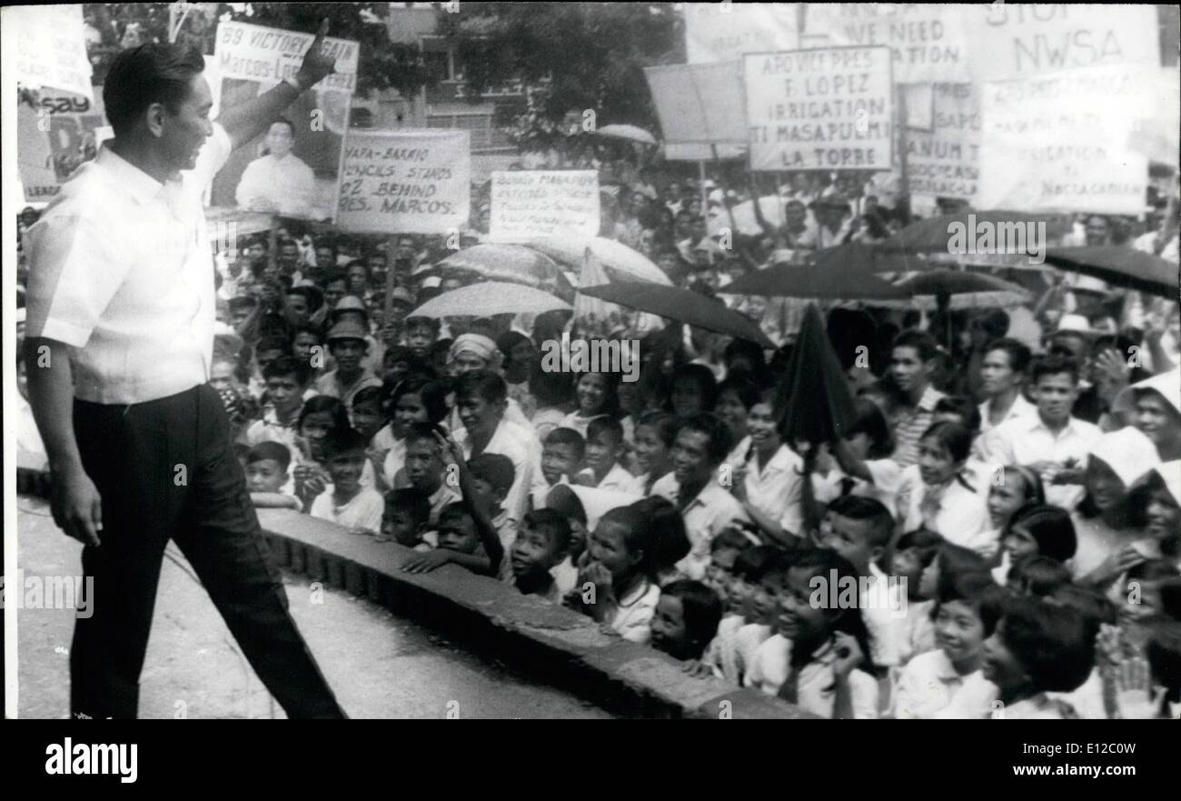 Dec. 16, 2011 - Philippine President Ferdinand Marcos campaigning 1969 ...