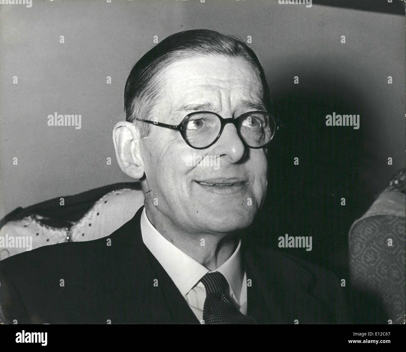 Ts eliot hi-res stock photography and images - Alamy