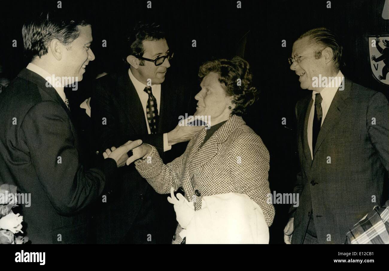 Robert mcnamara hi-res stock photography and images - Alamy