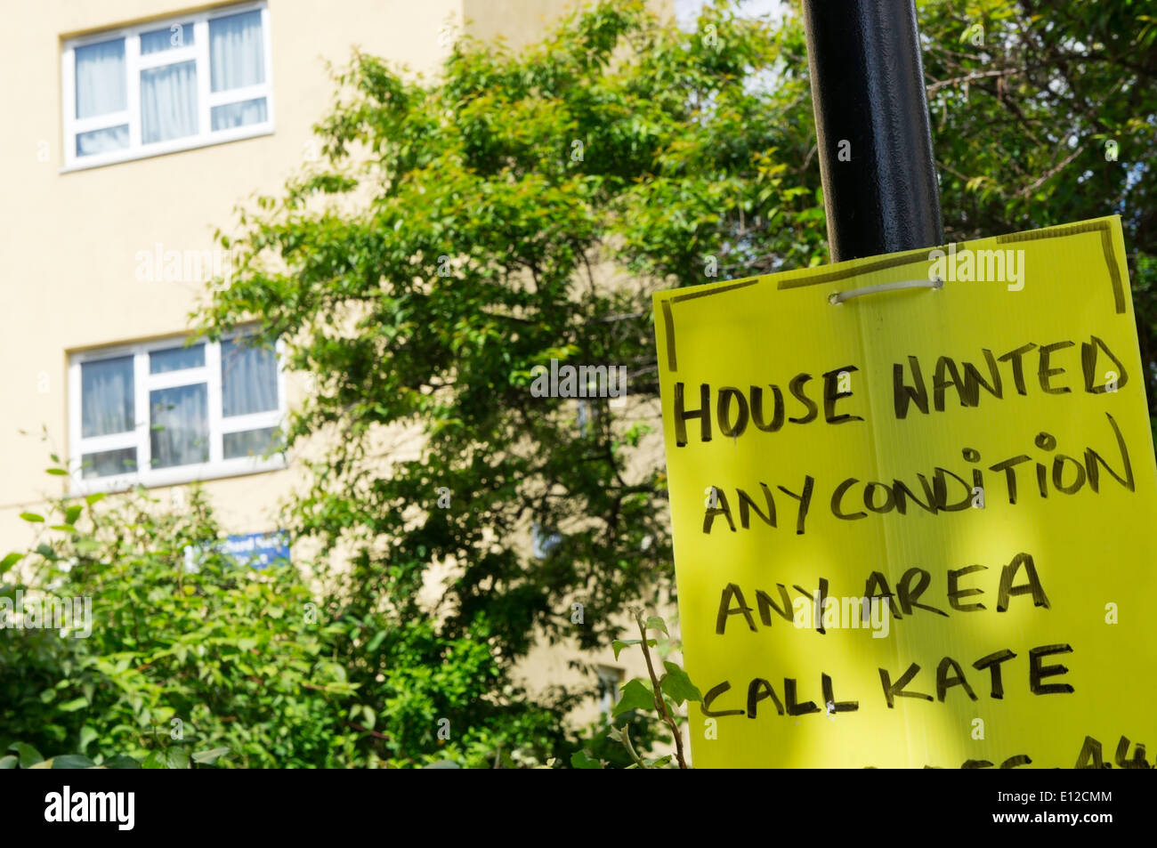 House sign london hi-res stock photography and images - Alamy