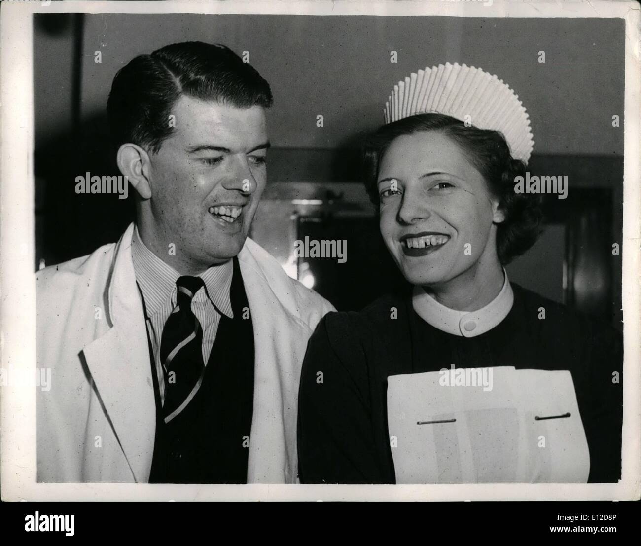 Sister in university hi-res stock photography and images - Alamy