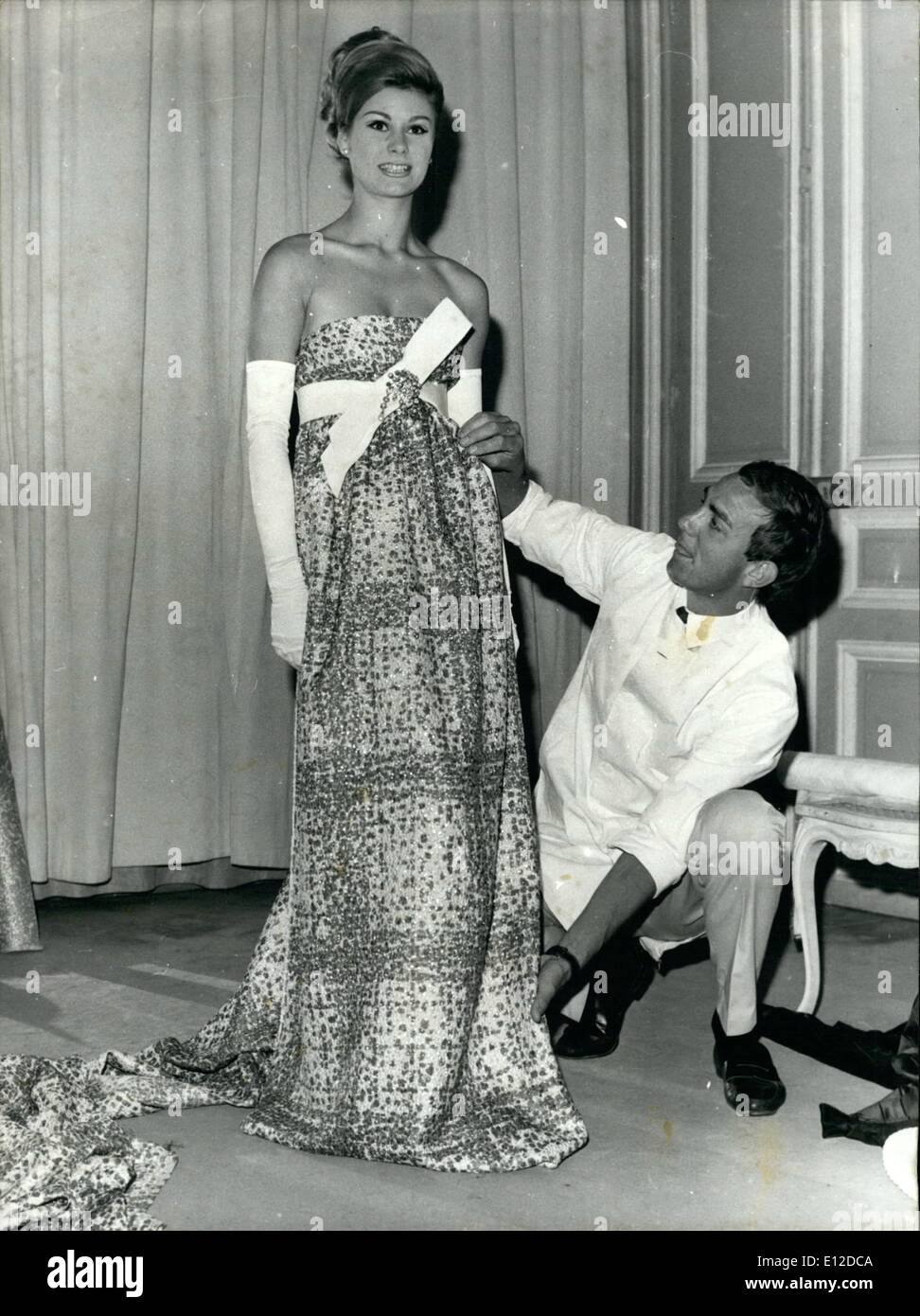 German fashion model hi-res stock photography and images - Alamy