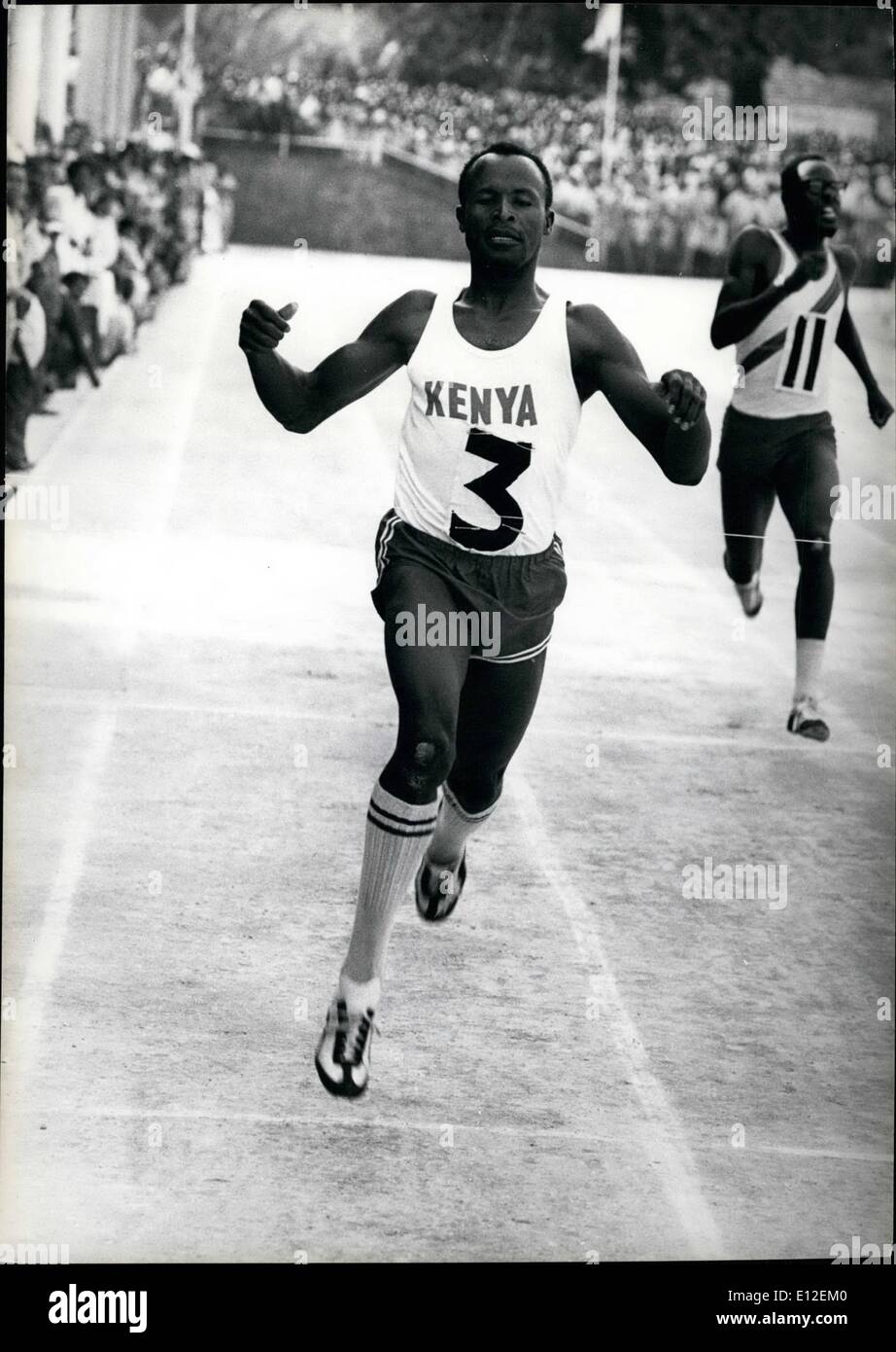 Olympic sprinter hi-res stock photography and images - Alamy