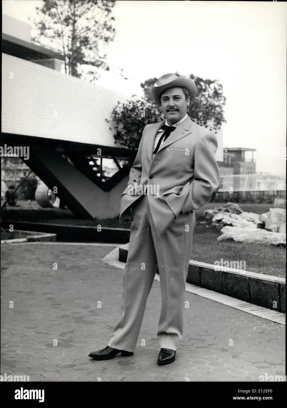 Mario del monaco hi-res stock photography and images - Alamy